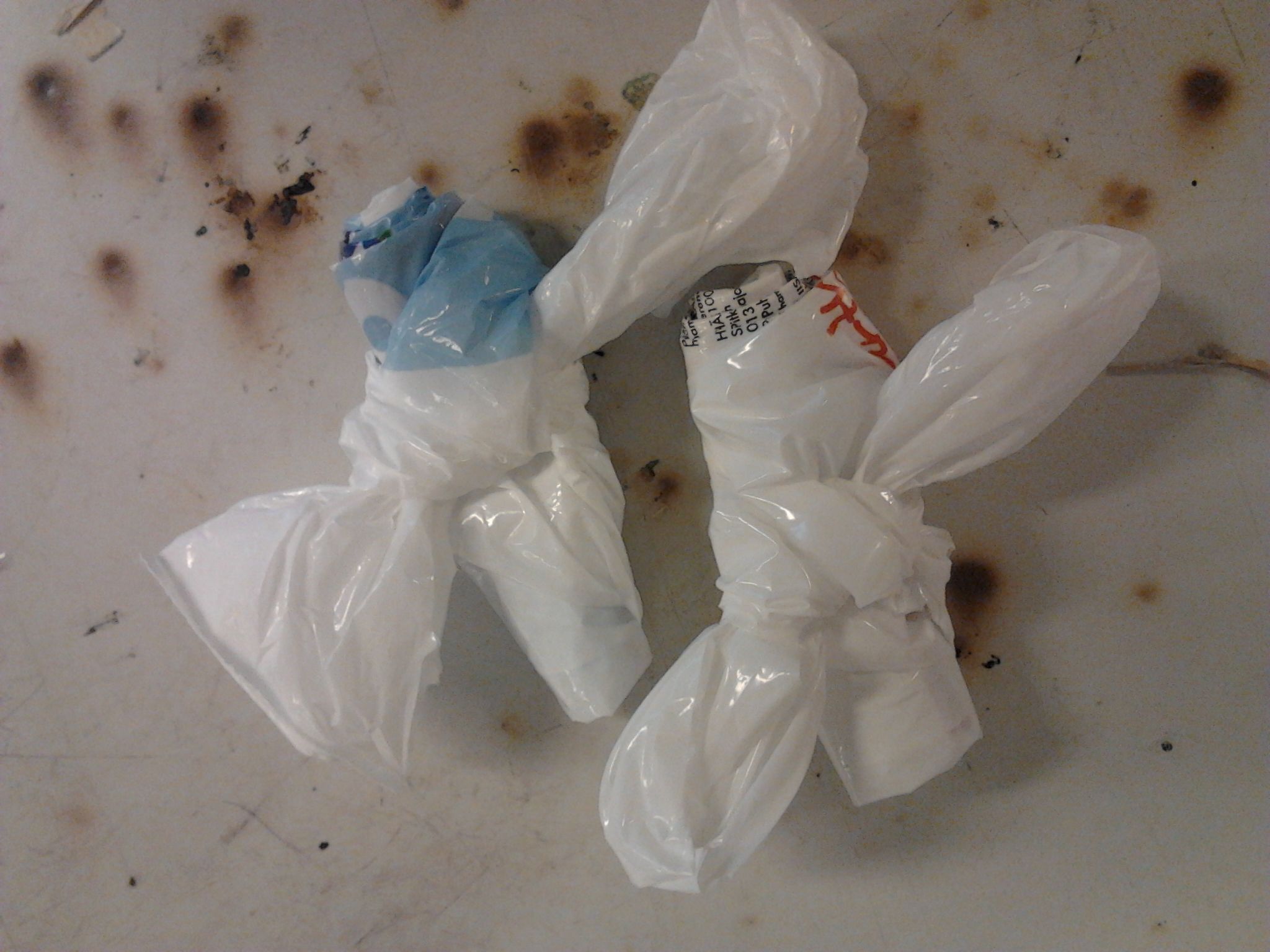How to Fold a Plastic Bag (with Pictures) - Instructables