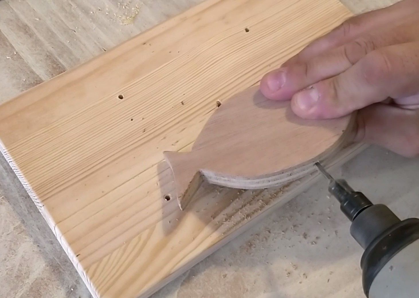 DIY Decorative Wooden Fish Stand : 14 Steps (with Pictures) - Instructables