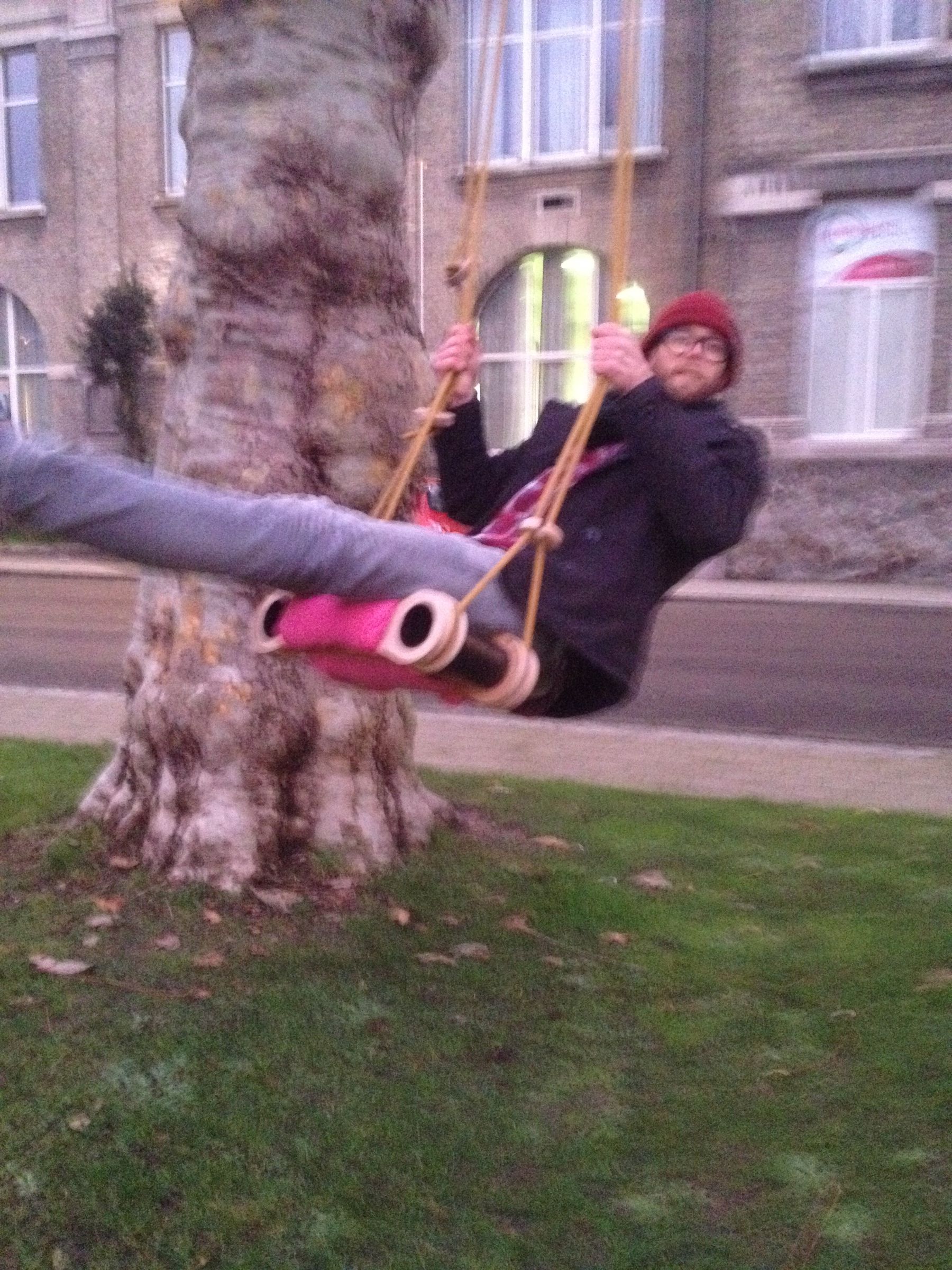 Go Swing Go : 7 Steps - Instructables