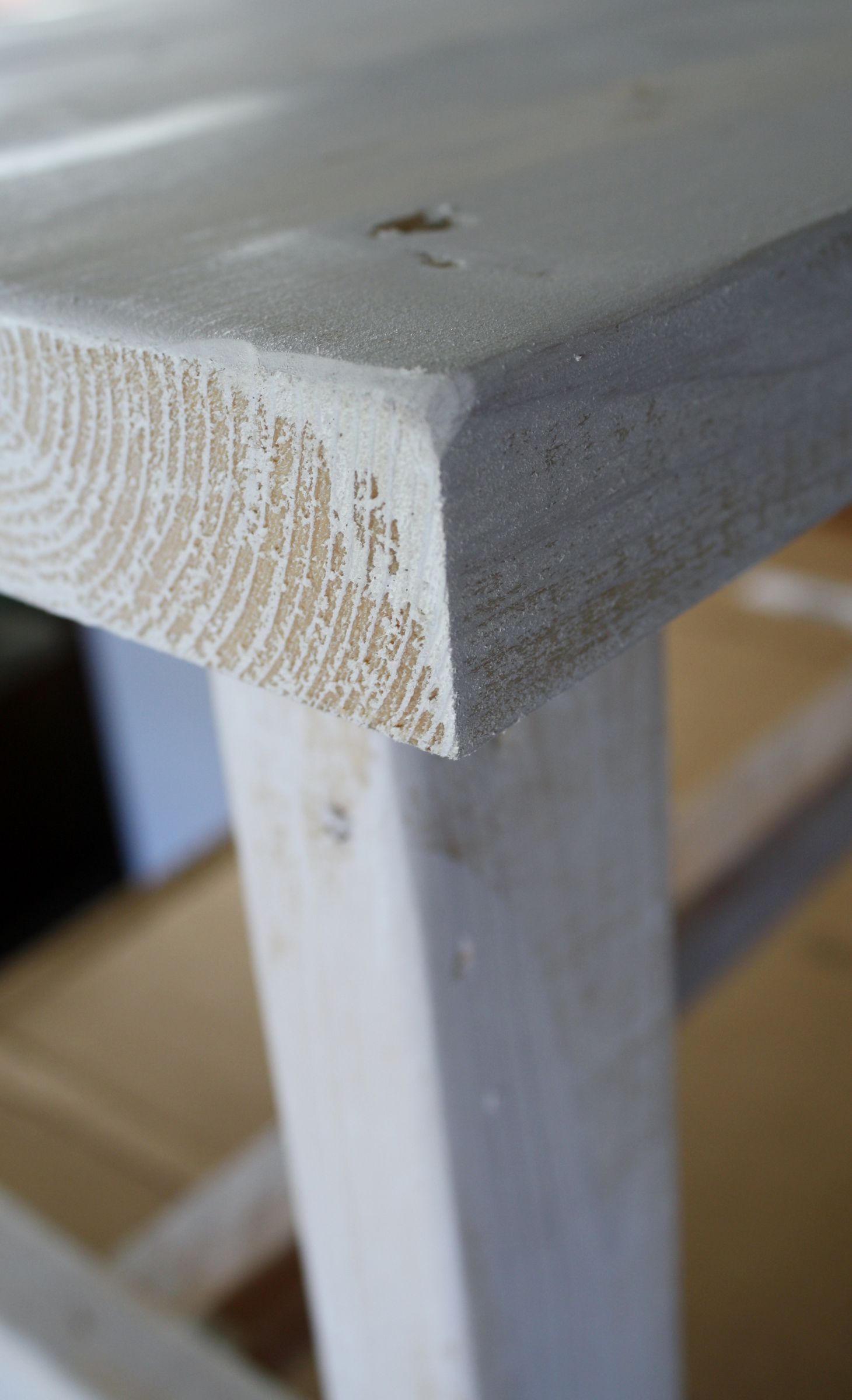 Distressing Wood Furniture for an Antique Look : 5 Steps (with Pictures ...