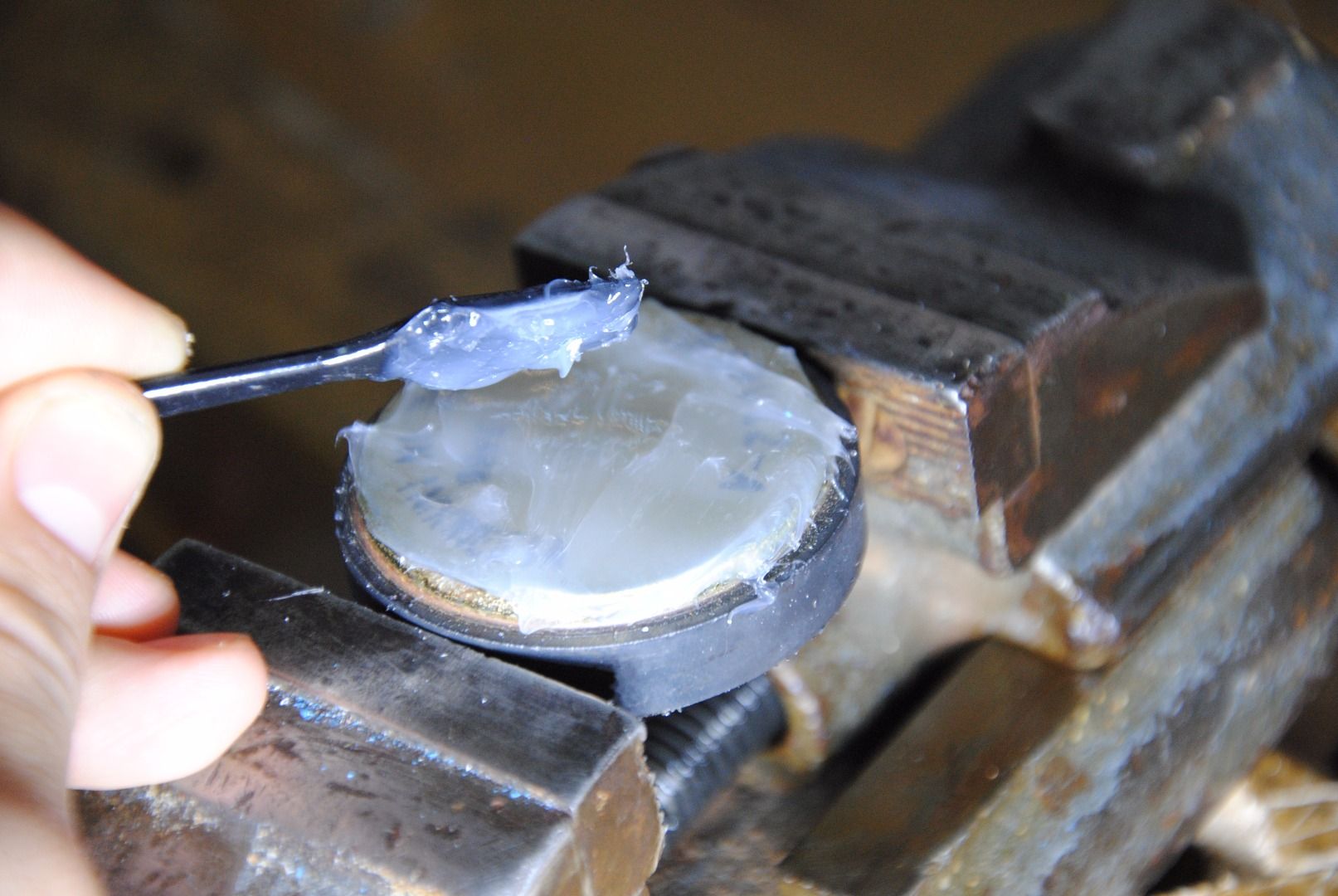 Magnetic Vise Soft Jaws (w/ Silicone Adhesive) : 4 Steps (with Pictures ...