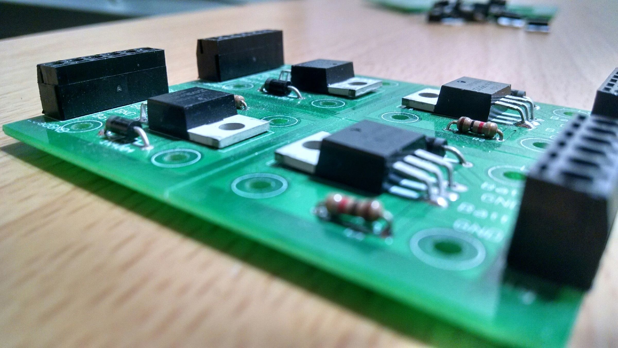 Arduino/Microcontroller MOSFET : 3 Steps - Instructables