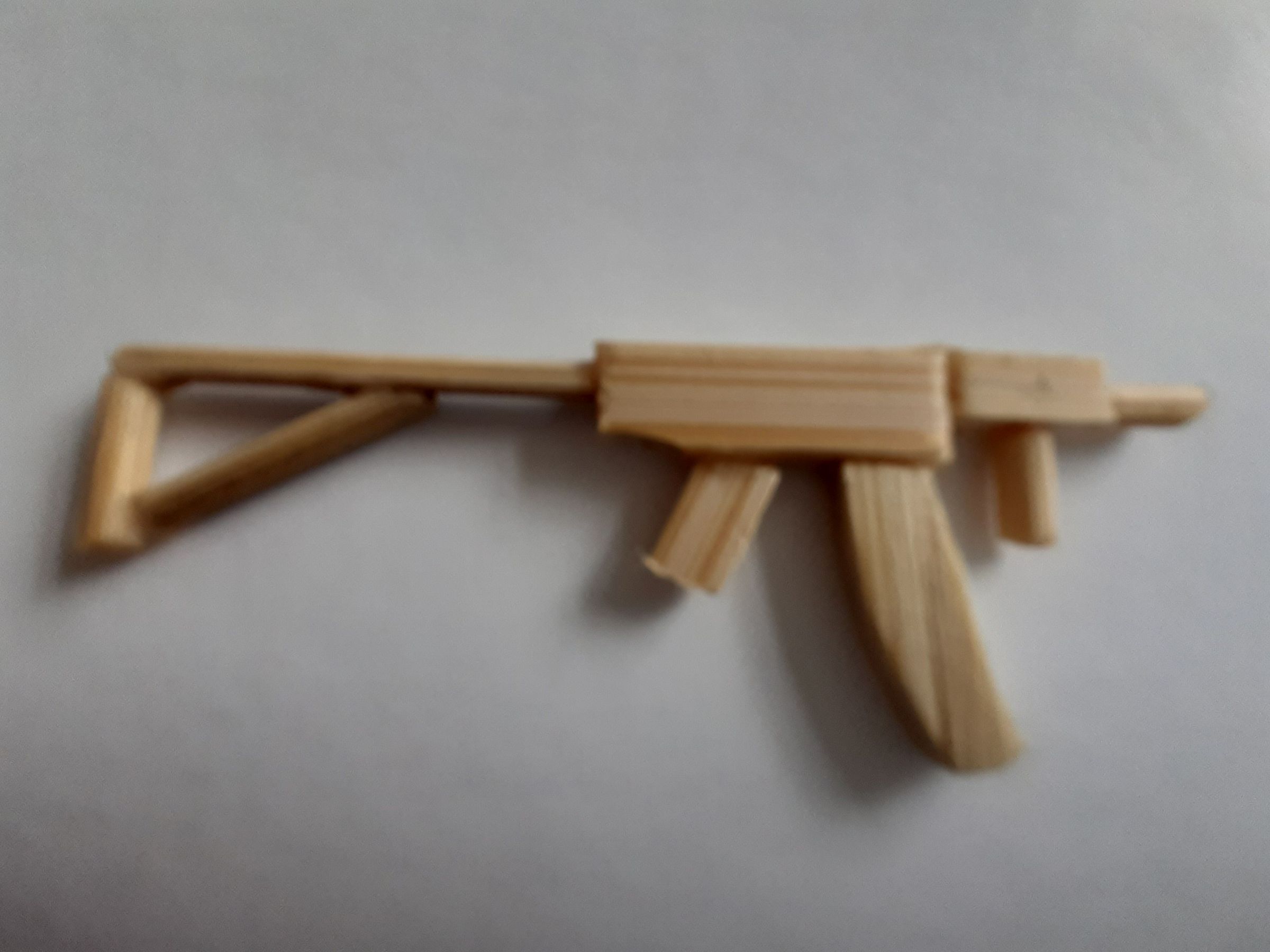 Small Wooden Guns (using Ample Adhesive) : 4 Steps - Instructables