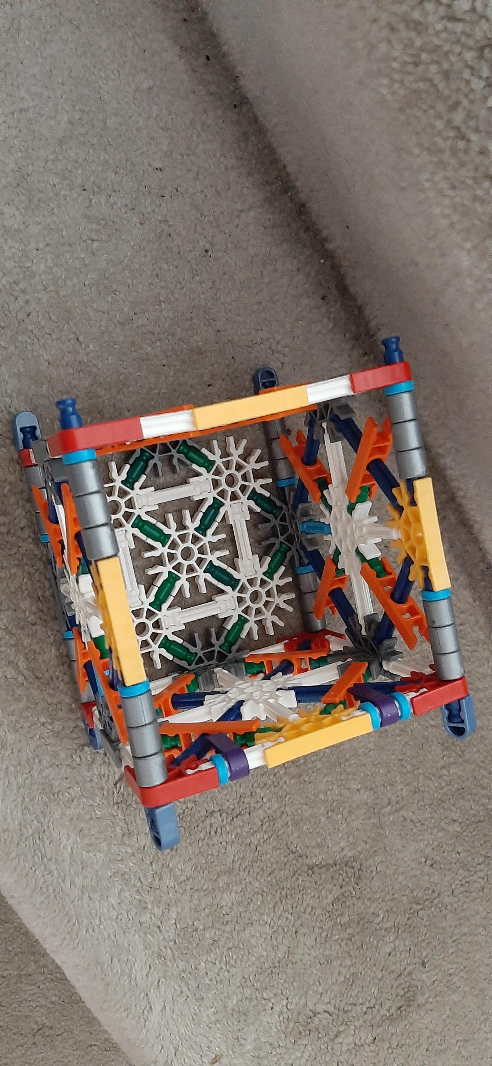 4.5 X 4.5 X 5 Inch Knex Box With Locking Lid : 5 Steps - Instructables