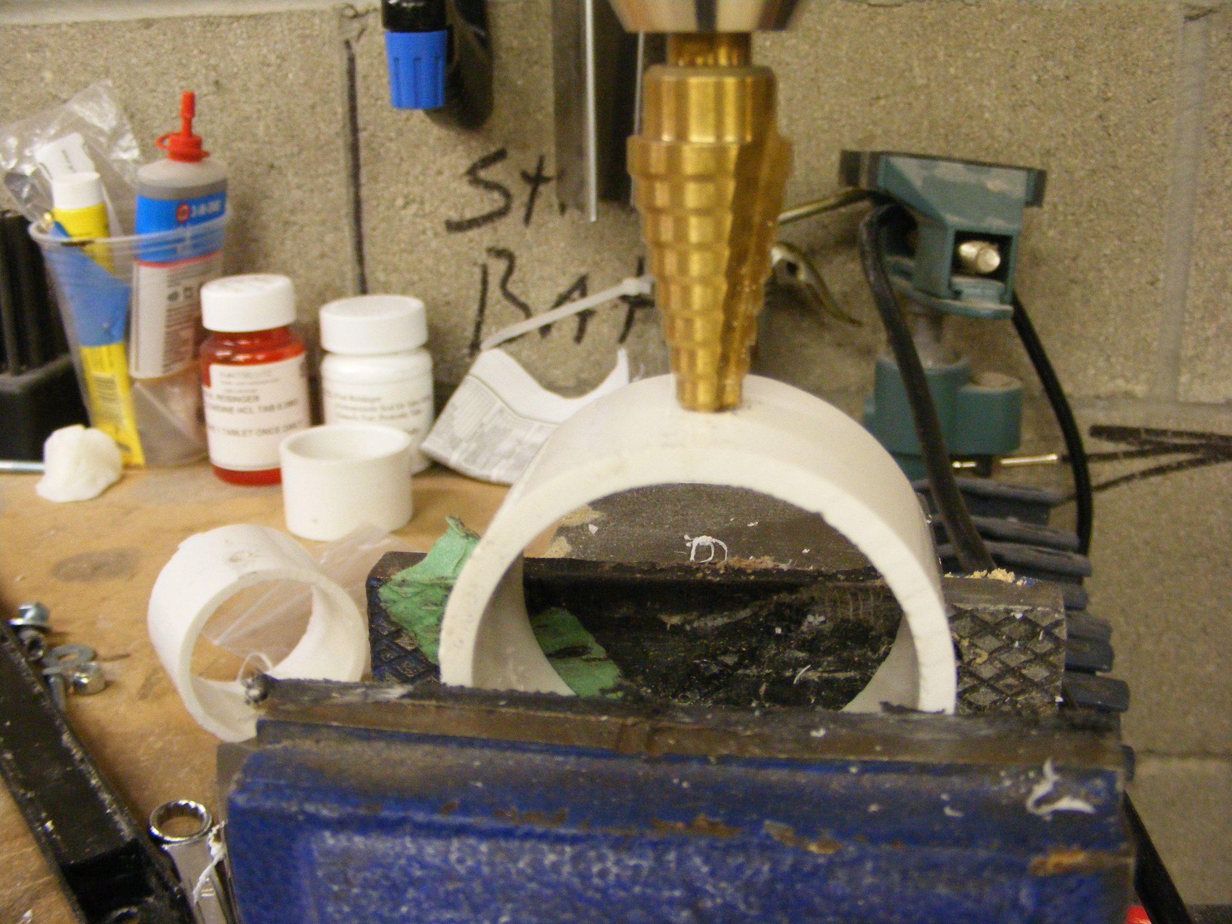 Magnetic Hammer Holder With Repurposed Harbor Freight Magnetic Tool ...