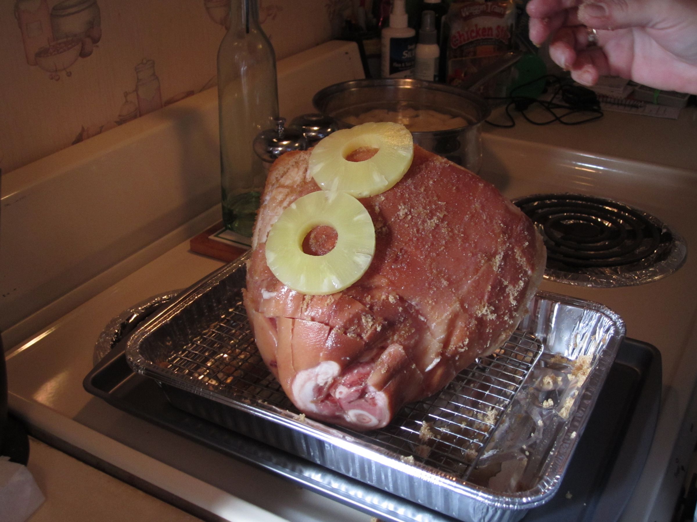 Baked Ham With Pineapple Glaze : 9 Steps (with Pictures) - Instructables