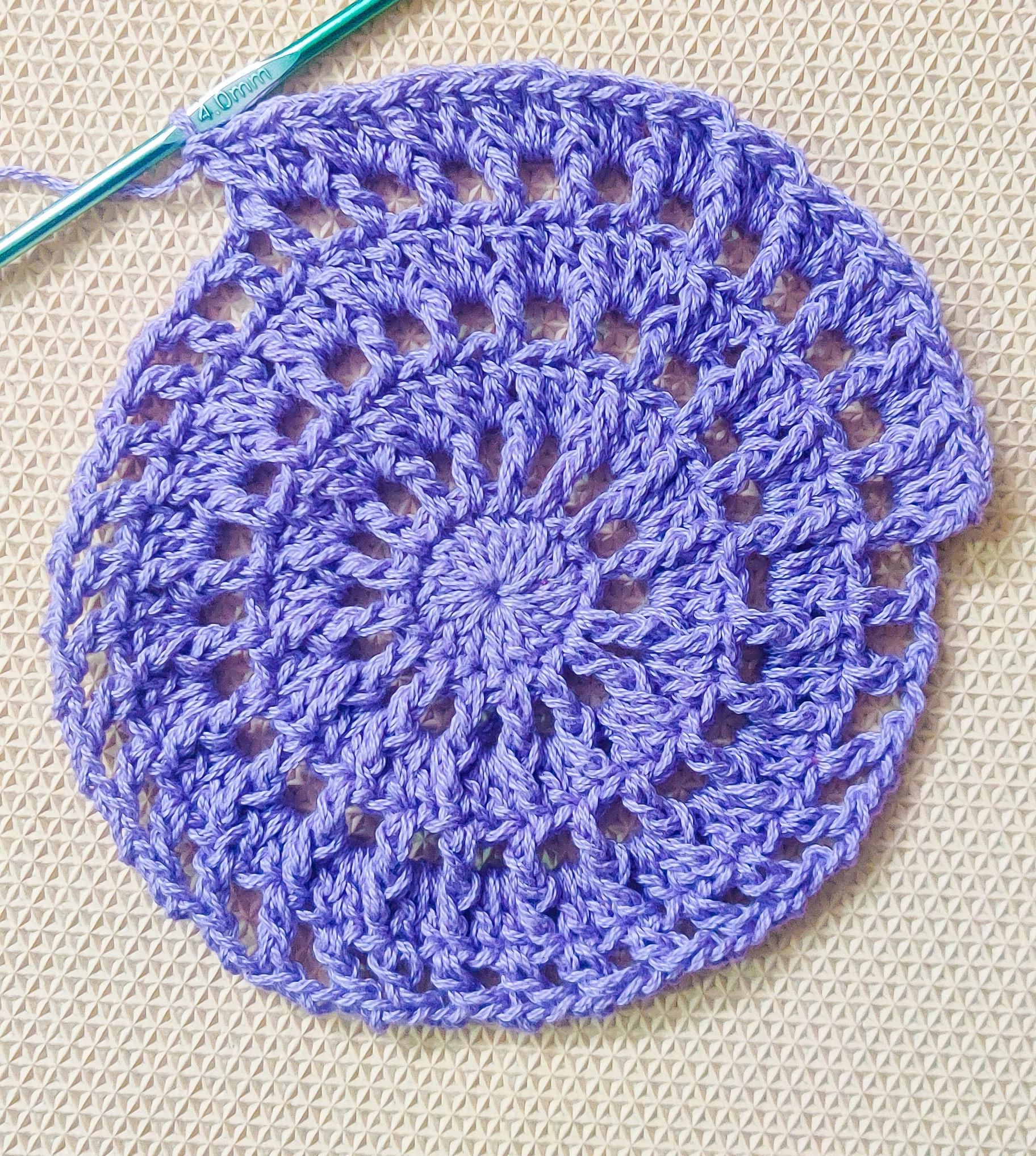 Crochet Sleek Doily How to Crochet Round Doily : 8 Steps (with Pictures ...