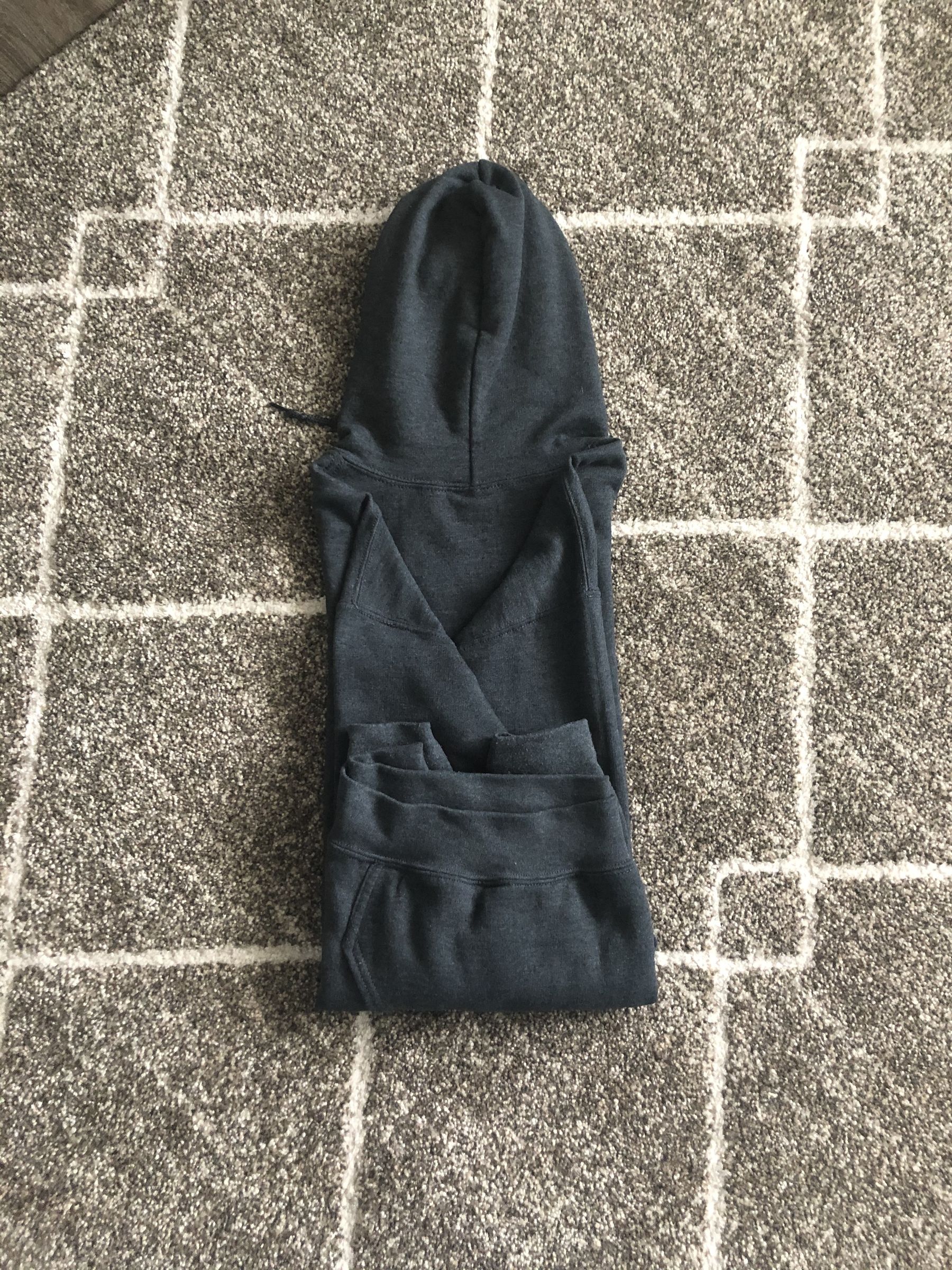 How to Fold a Sweatshirt (and Conserve Space) : 10 Steps (with Pictures ...