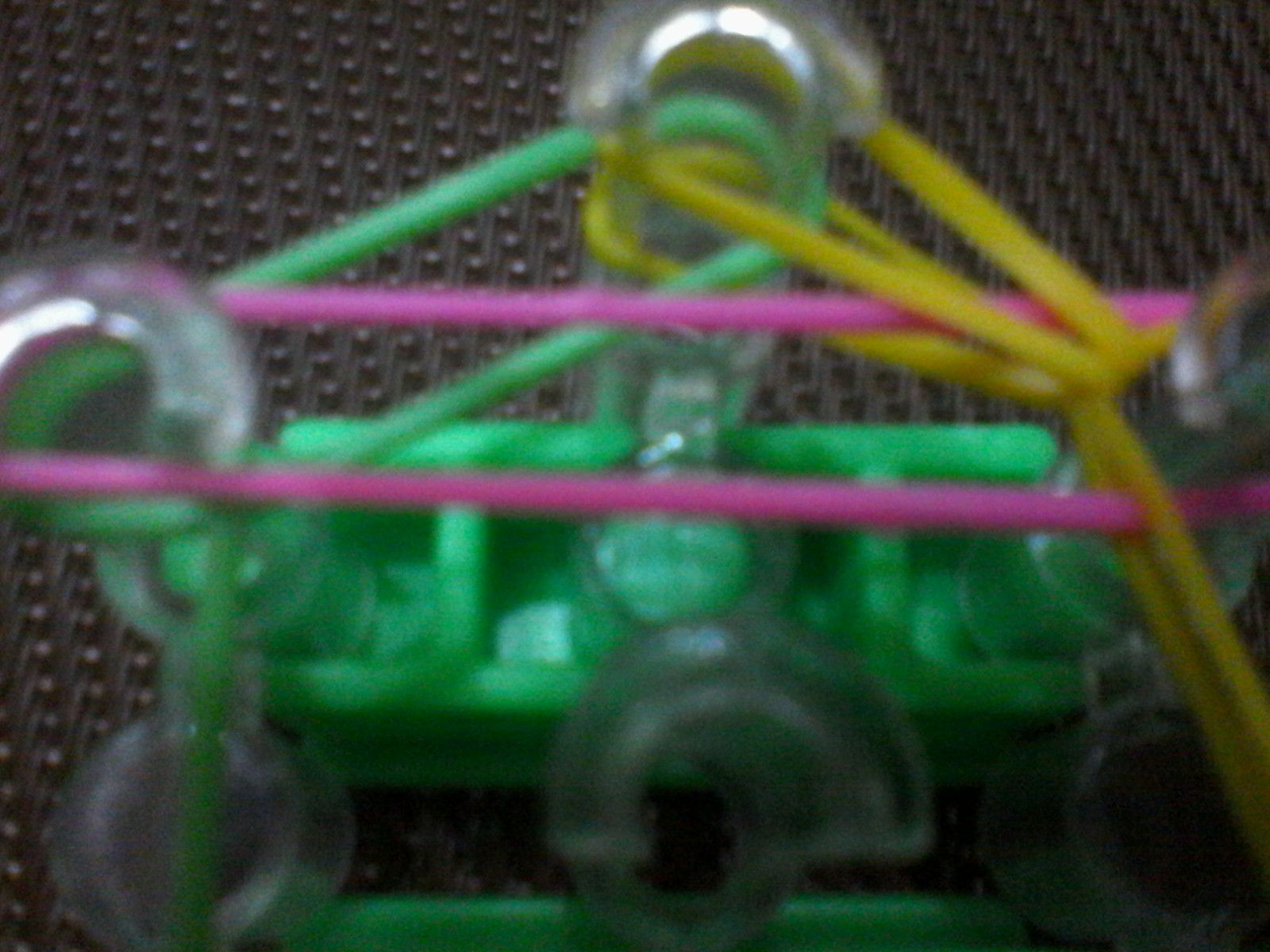 Rainbow Loom: Railroad : 7 Steps - Instructables