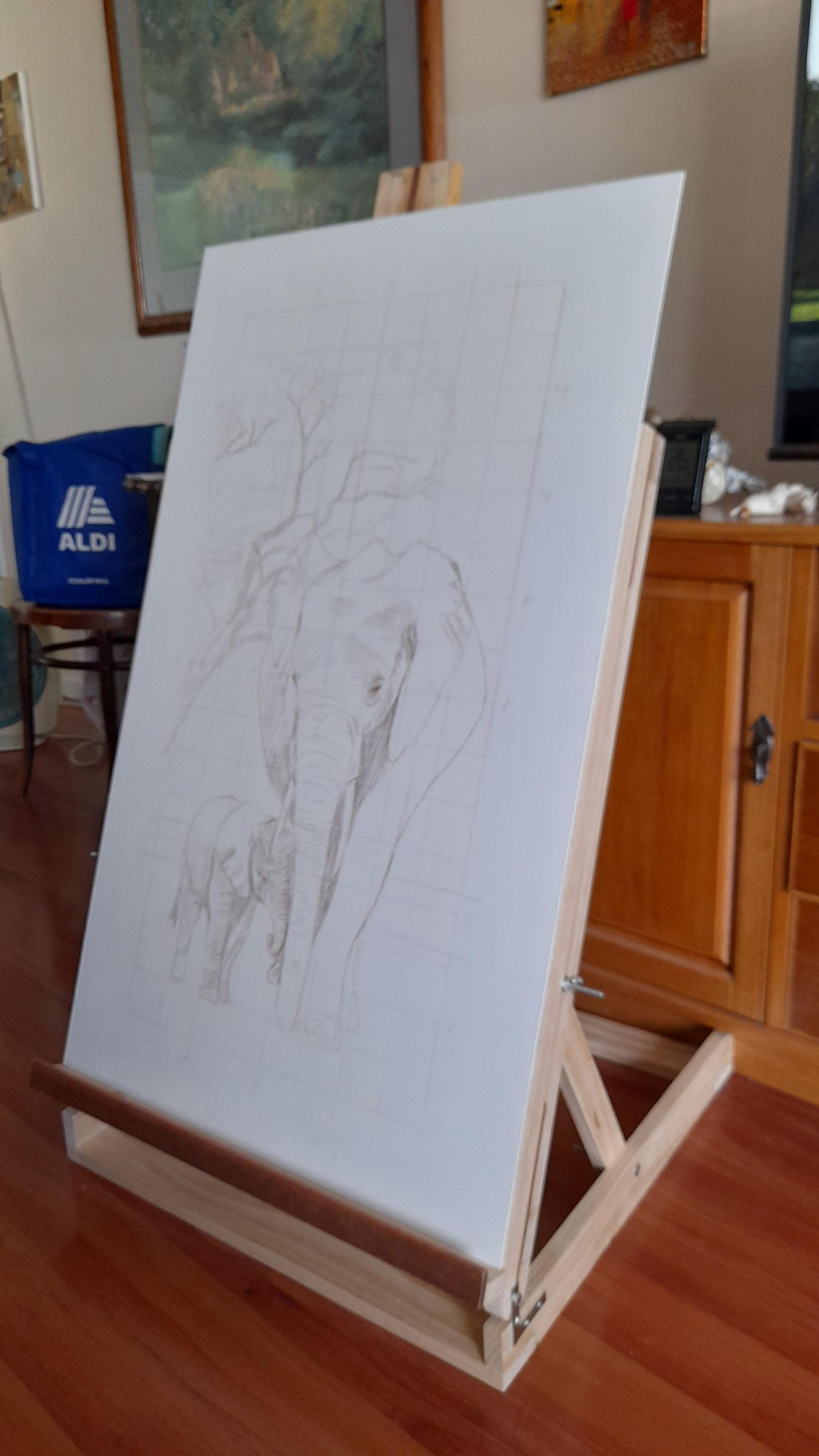 SIMPLE LARGE TABLE TOP EASEL : 11 Steps (with Pictures) - Instructables
