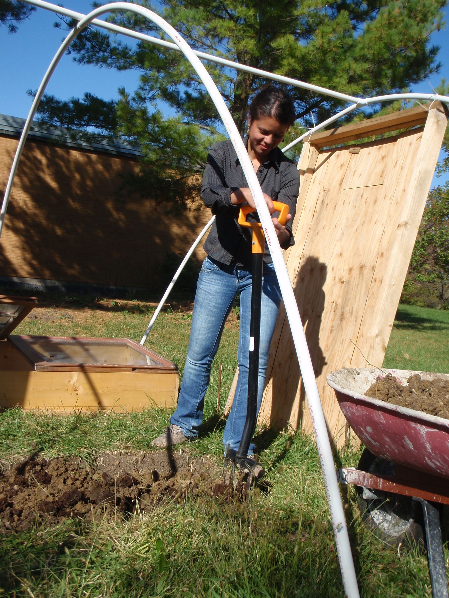 How to Build a Cold Frame : 5 Steps (with Pictures) - Instructables