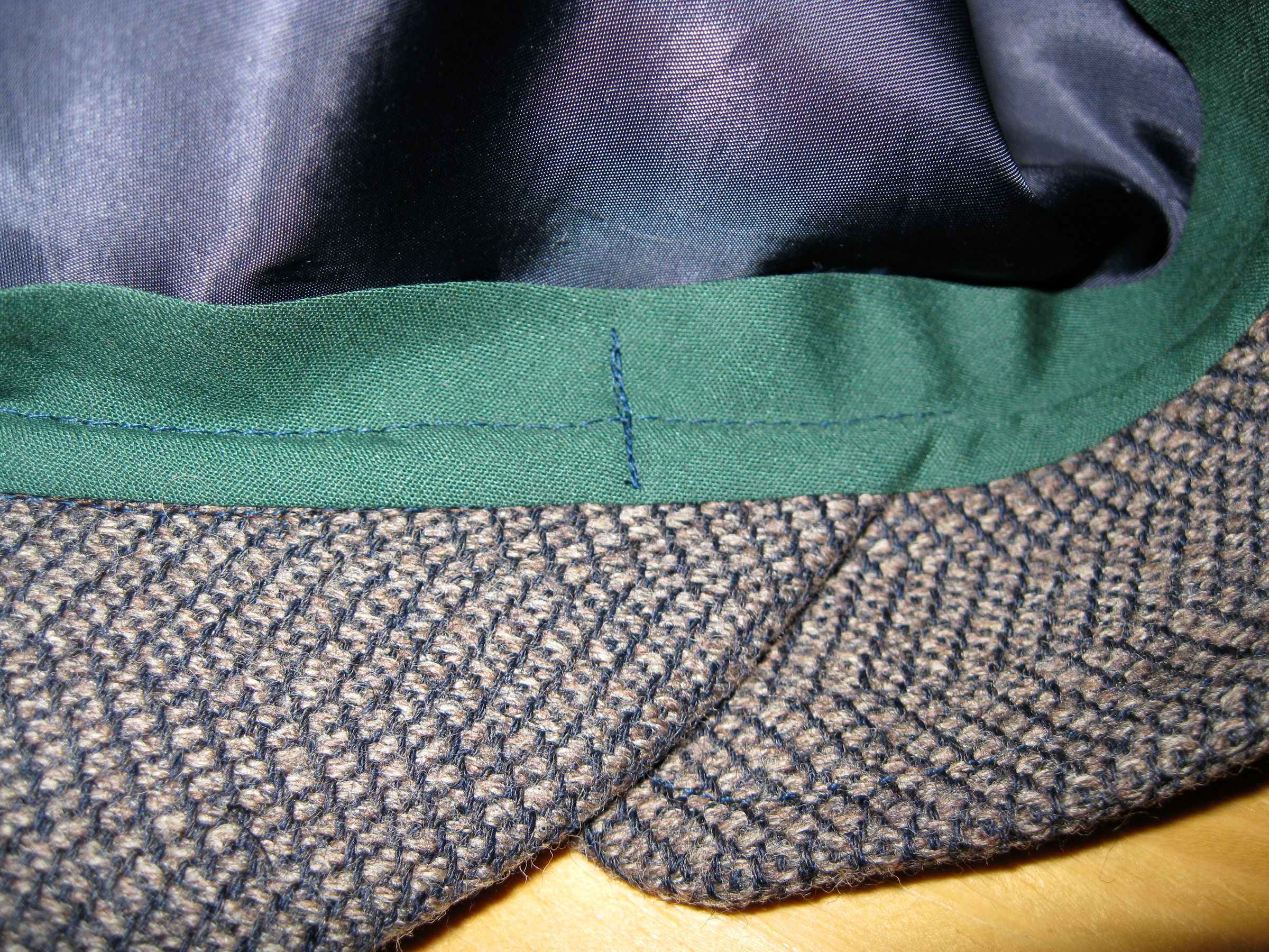 Checkpoint Charlie Hat : 7 Steps (with Pictures) - Instructables