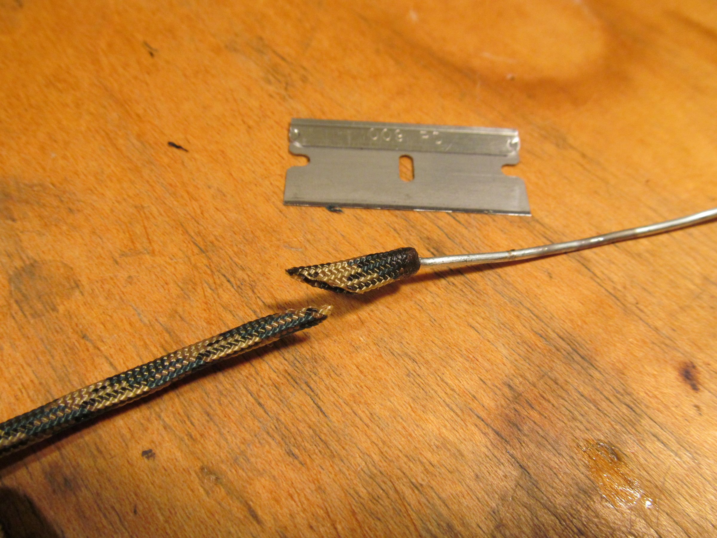 How to Eye Splice Paracord : 4 Steps (with Pictures) - Instructables