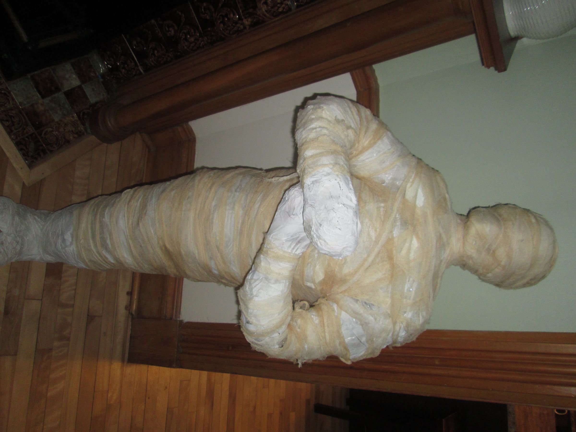 Halloween Standing Mummy Prop : 8 Steps (with Pictures) - Instructables