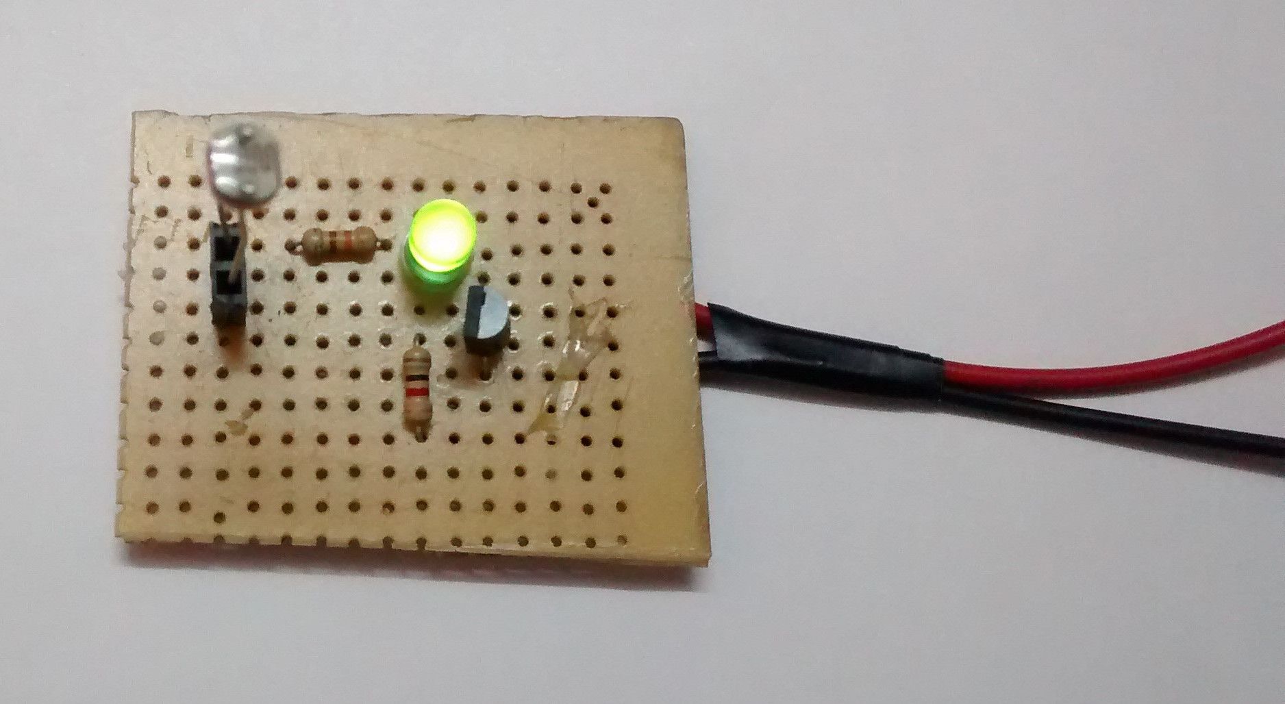 How to Make a Simple Light Detecting Sensor Using BC547 (with Pictures ...