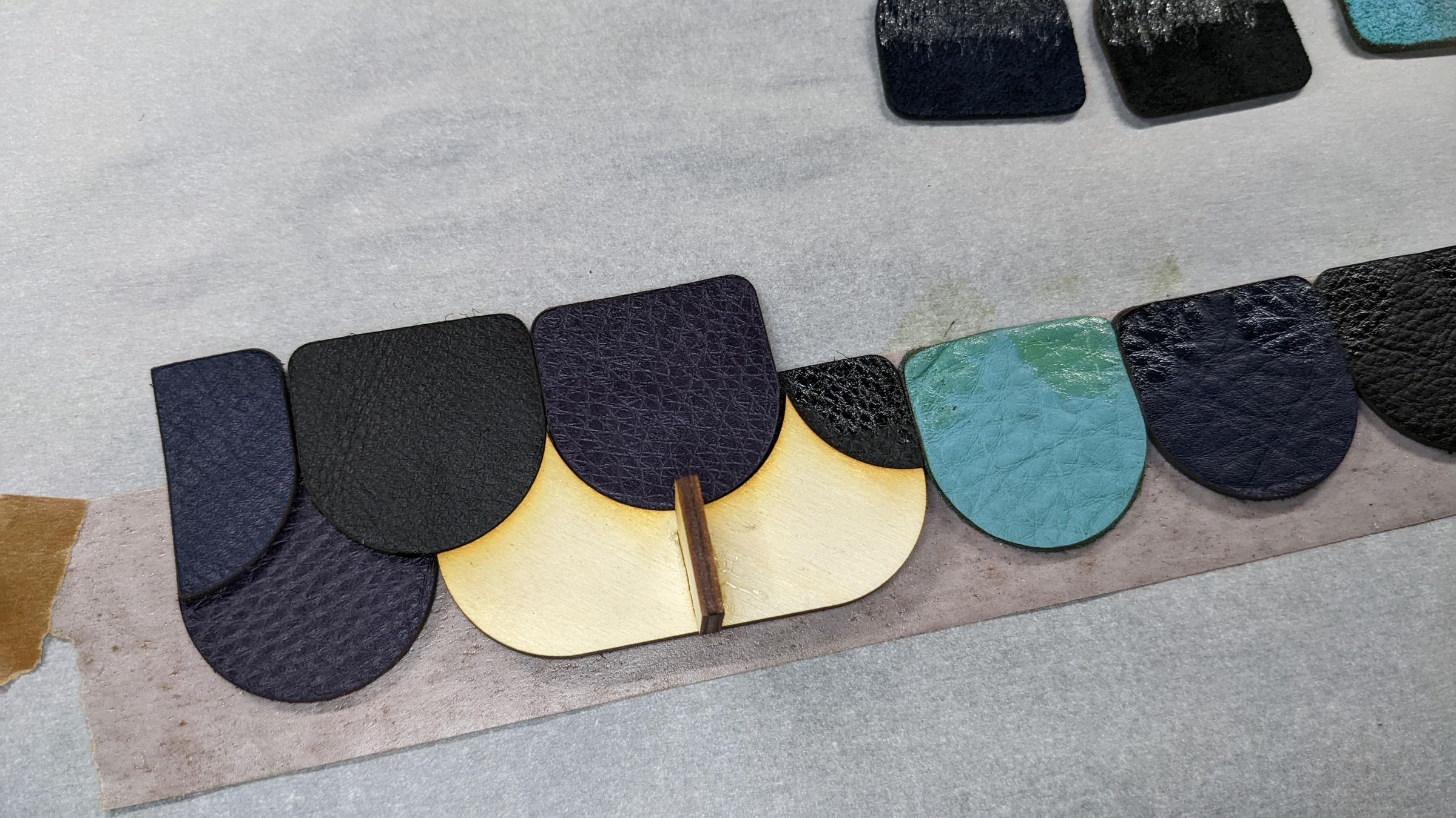 Scrap Leather Scales : 6 Steps (with Pictures) - Instructables
