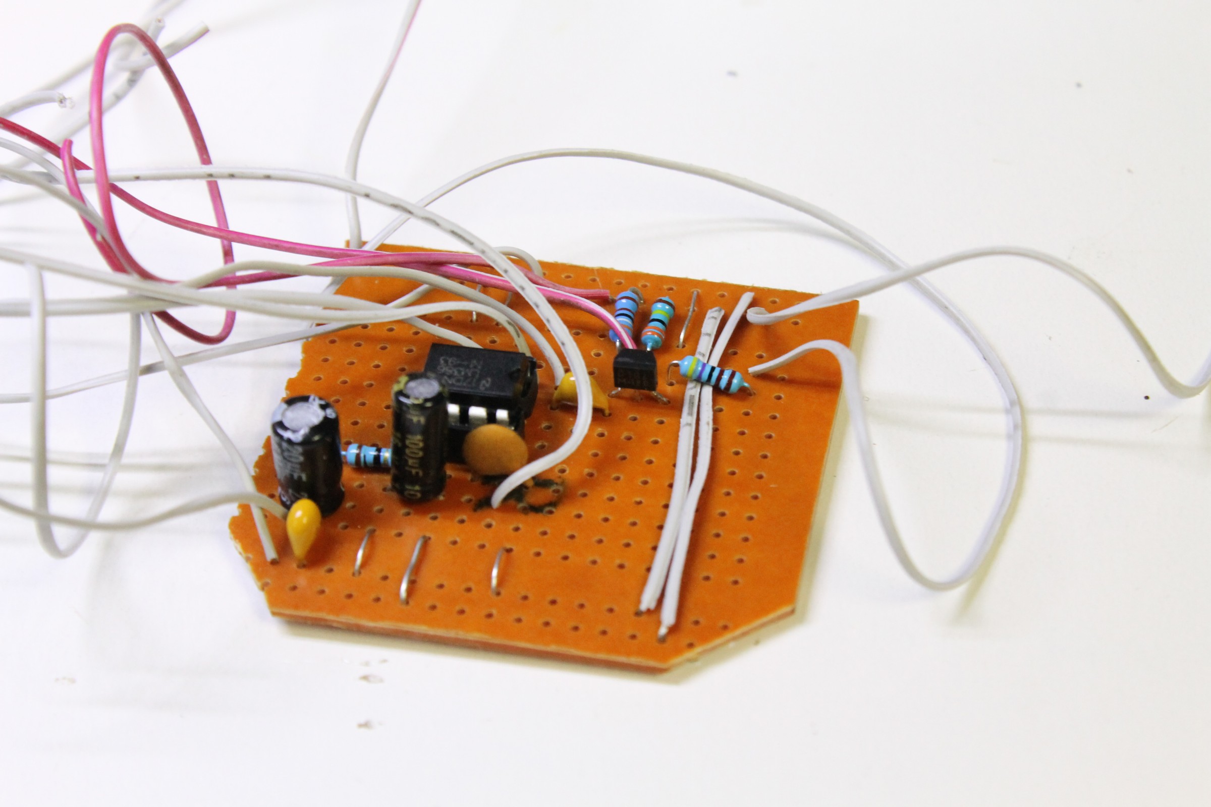 Portable Ruby Guitar Amp : 12 Steps (with Pictures) - Instructables