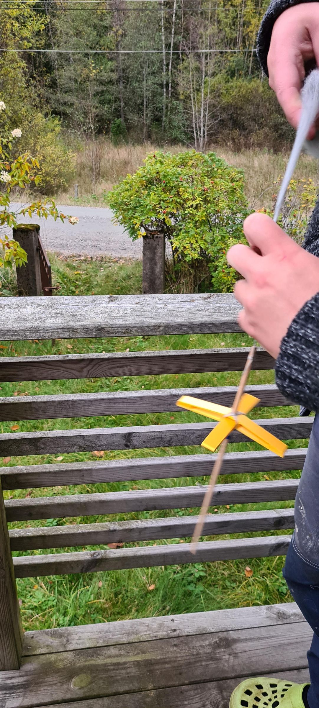 Spinning Yarn With a Turkish Spindle for Beginners : 7 Steps ...