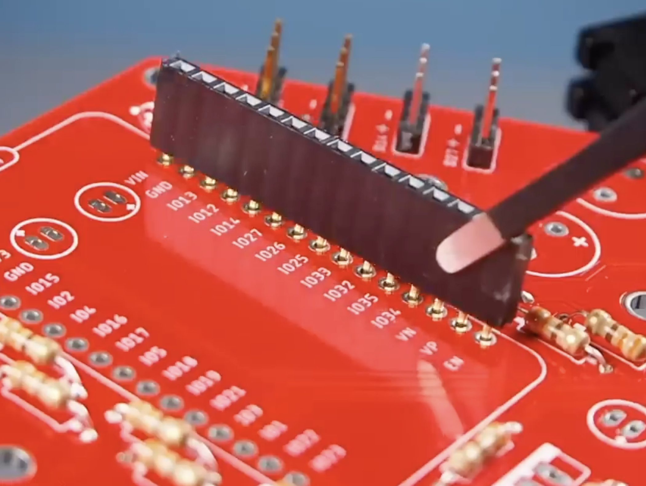 4-Legged Spider Robot With 3D Printed Parts (8 Servo Motors and an ...