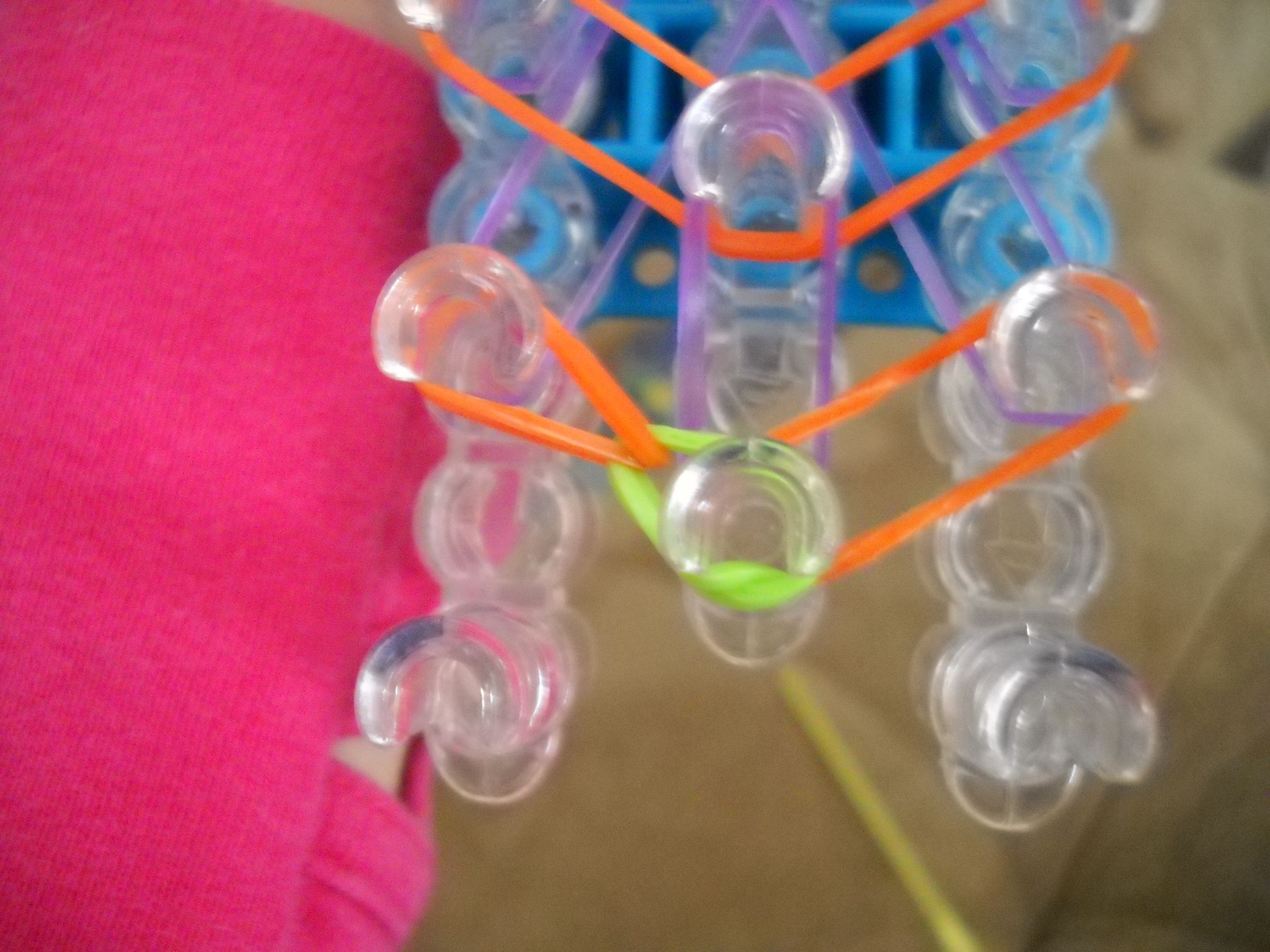 Rainbow Loom Heart Bracelet : 7 Steps - Instructables