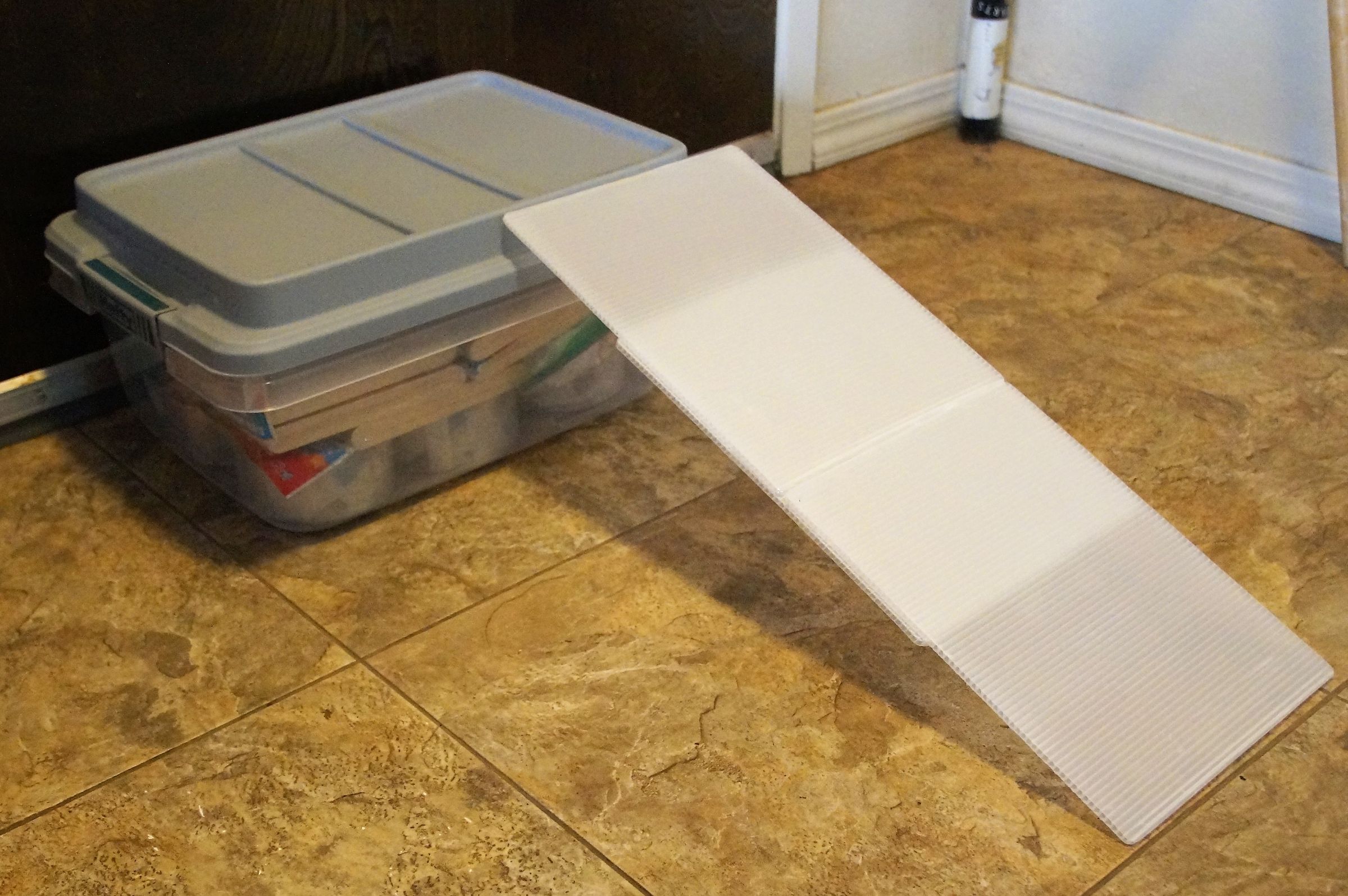 Balloon Rocket Cars : 9 Steps (with Pictures) - Instructables
