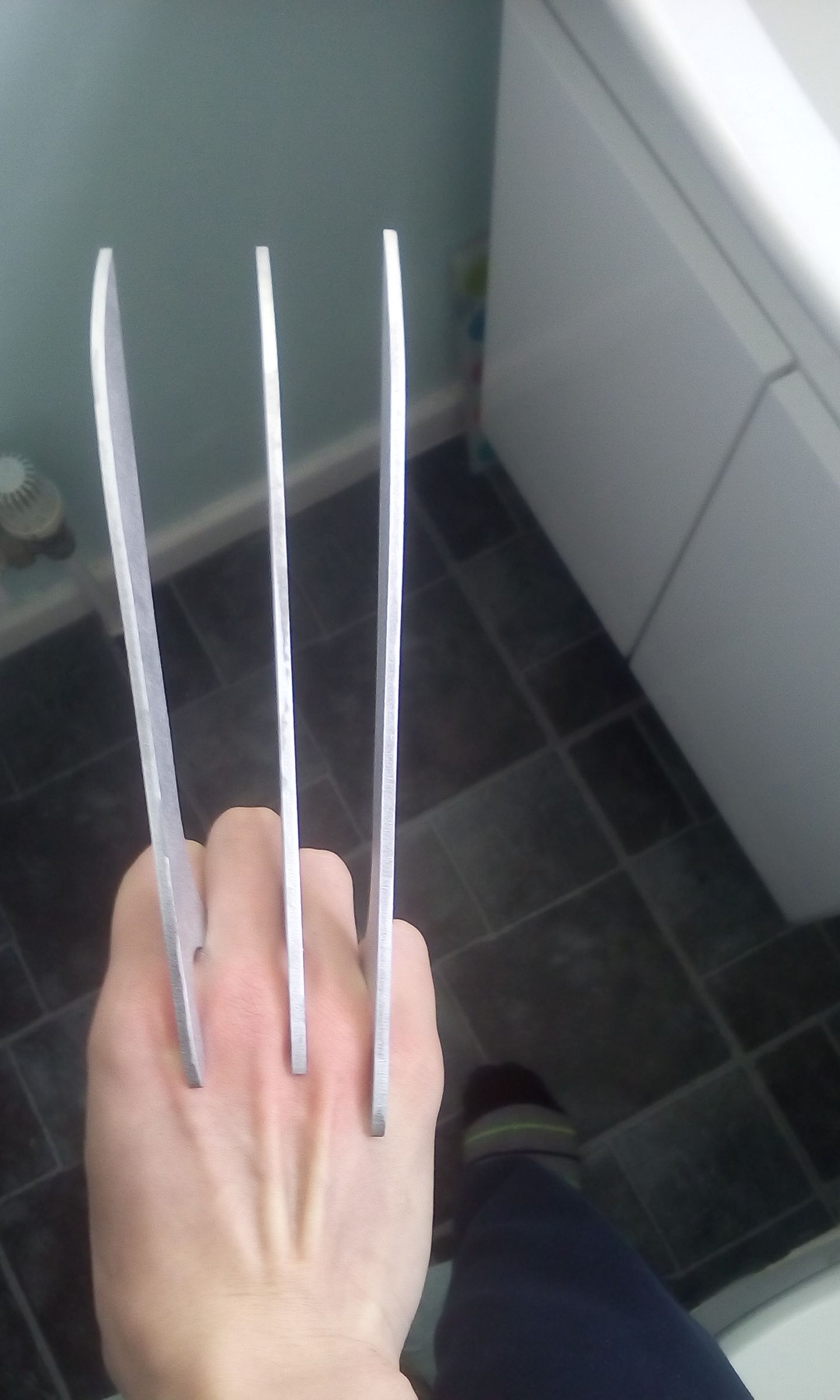 Laser Cut Wolverine Claws : 6 Steps (with Pictures) - Instructables