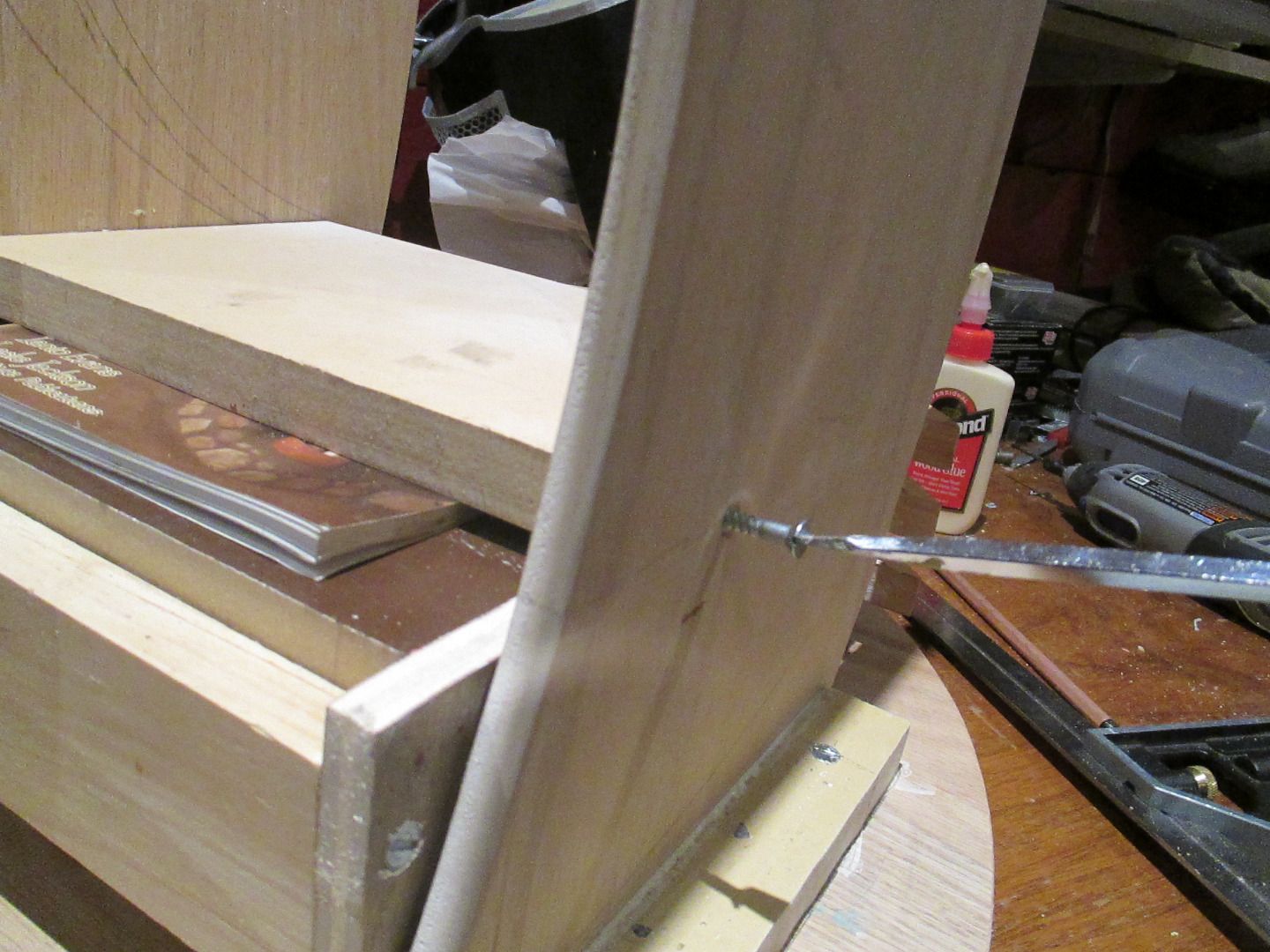 Sci-fi, Jetsons Side Table : 12 Steps - Instructables