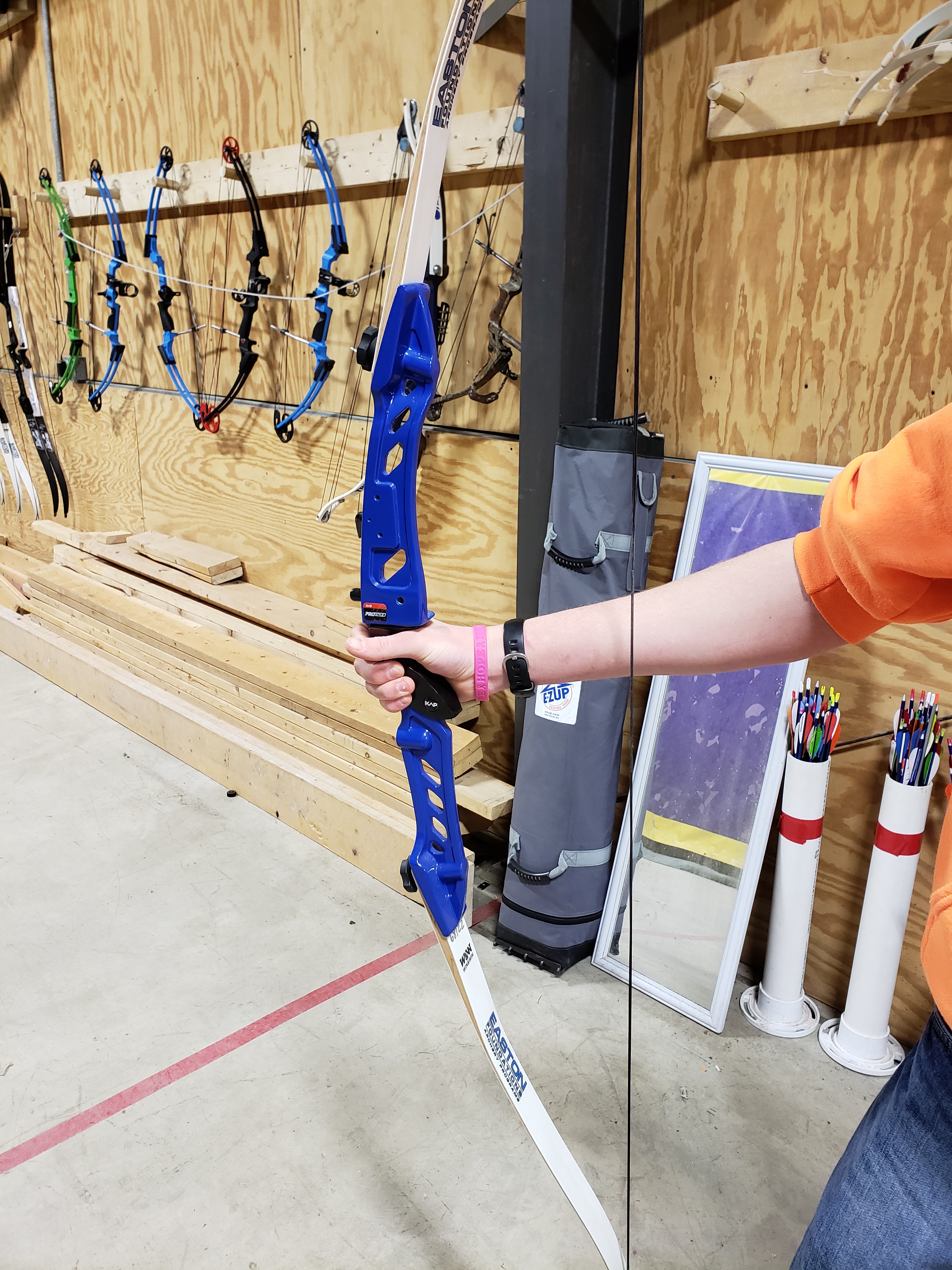 How to Shoot a BareBow : 9 Steps - Instructables