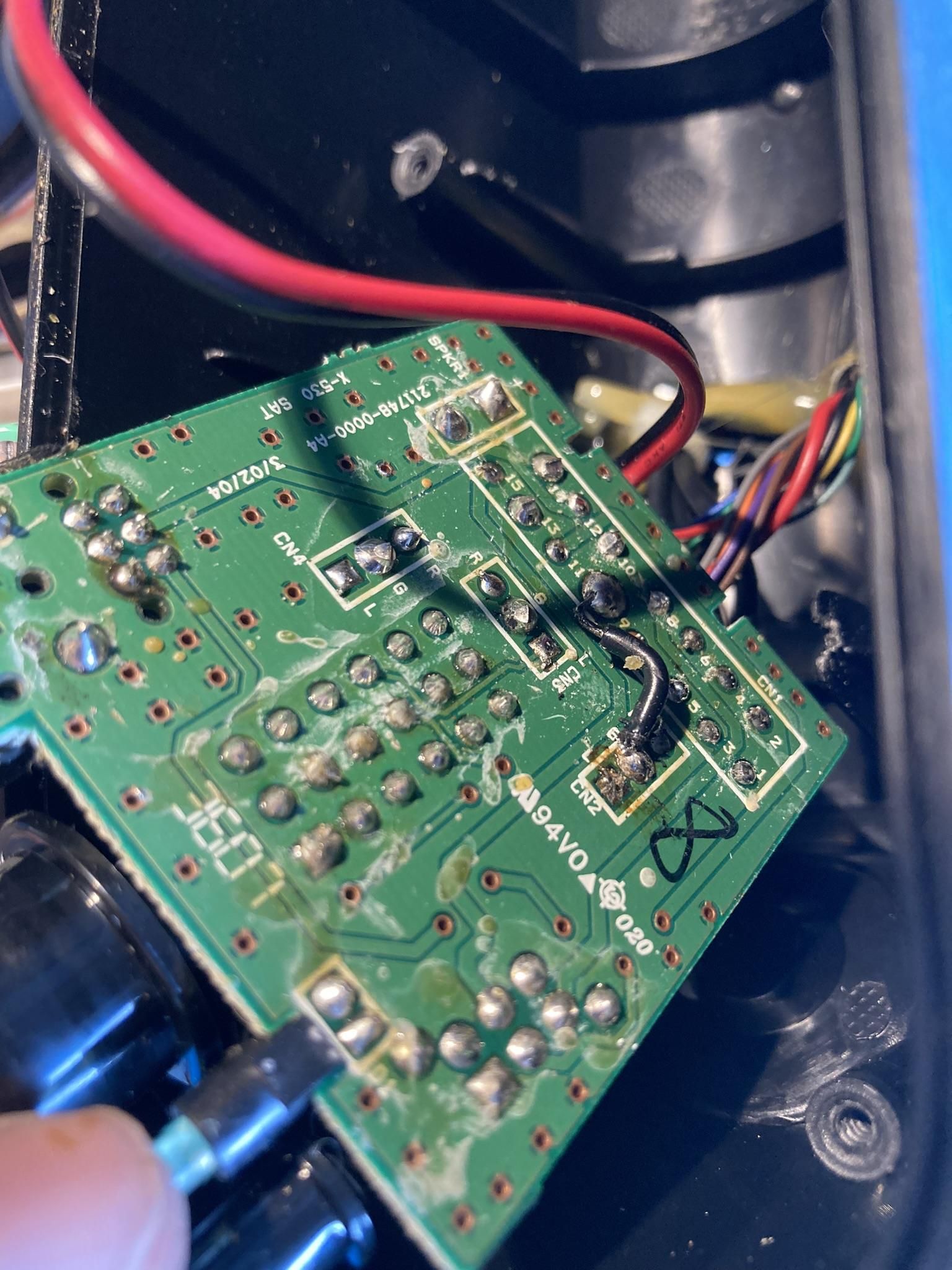 Logitech X-530 5.1 Speaker Patching/repair : 5 Steps - Instructables