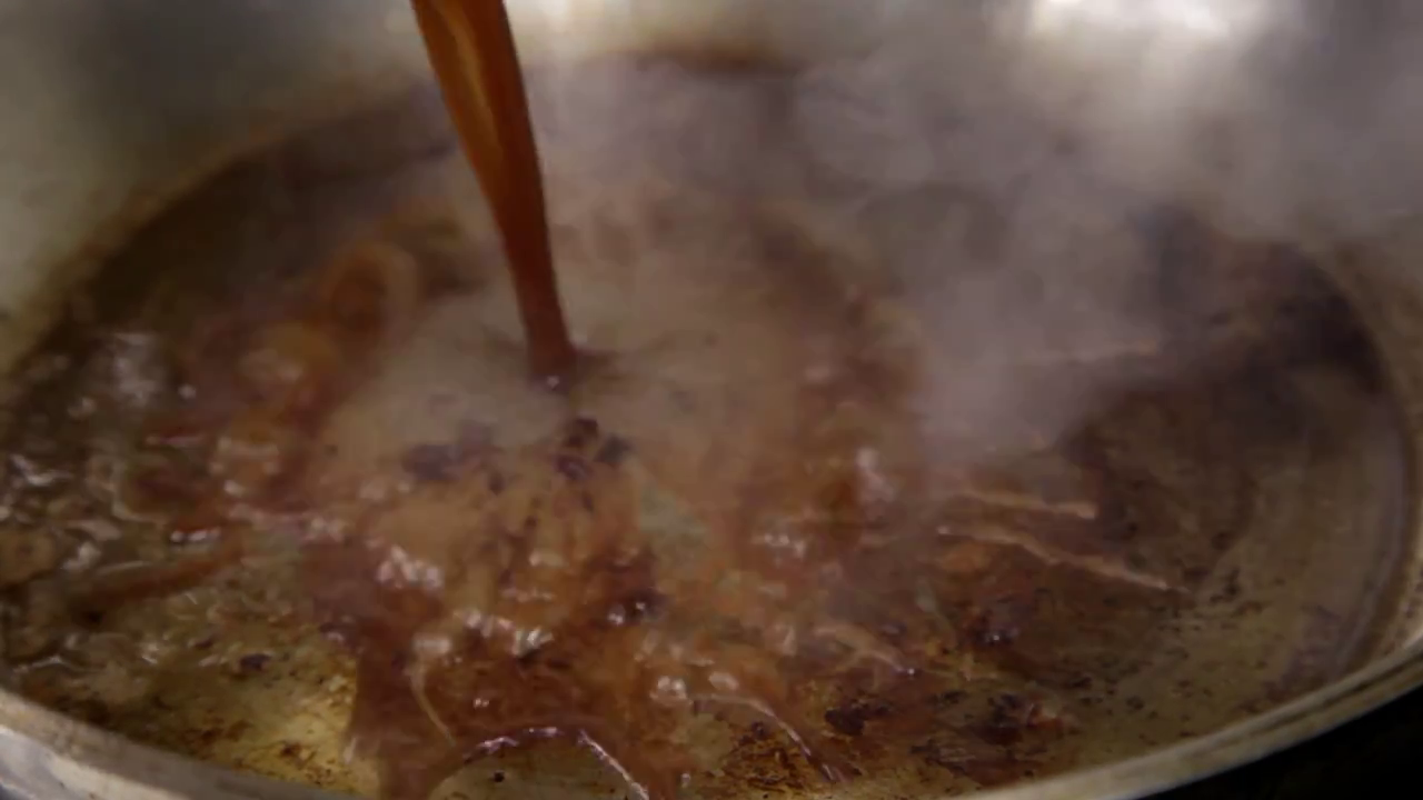 How to Cook a Red Wine Reduction Sauce : 10 Steps - Instructables