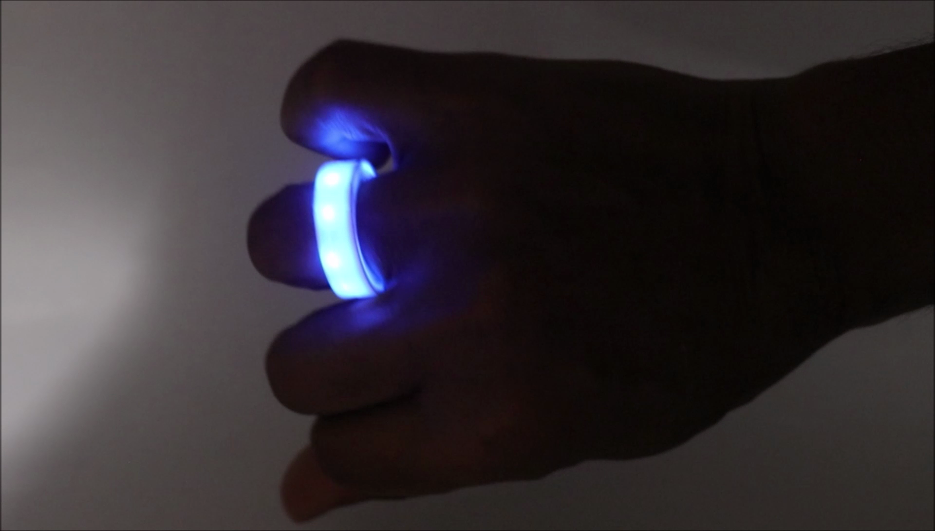 Make LED Finger Ring at Home : 6 Steps (with Pictures) - Instructables