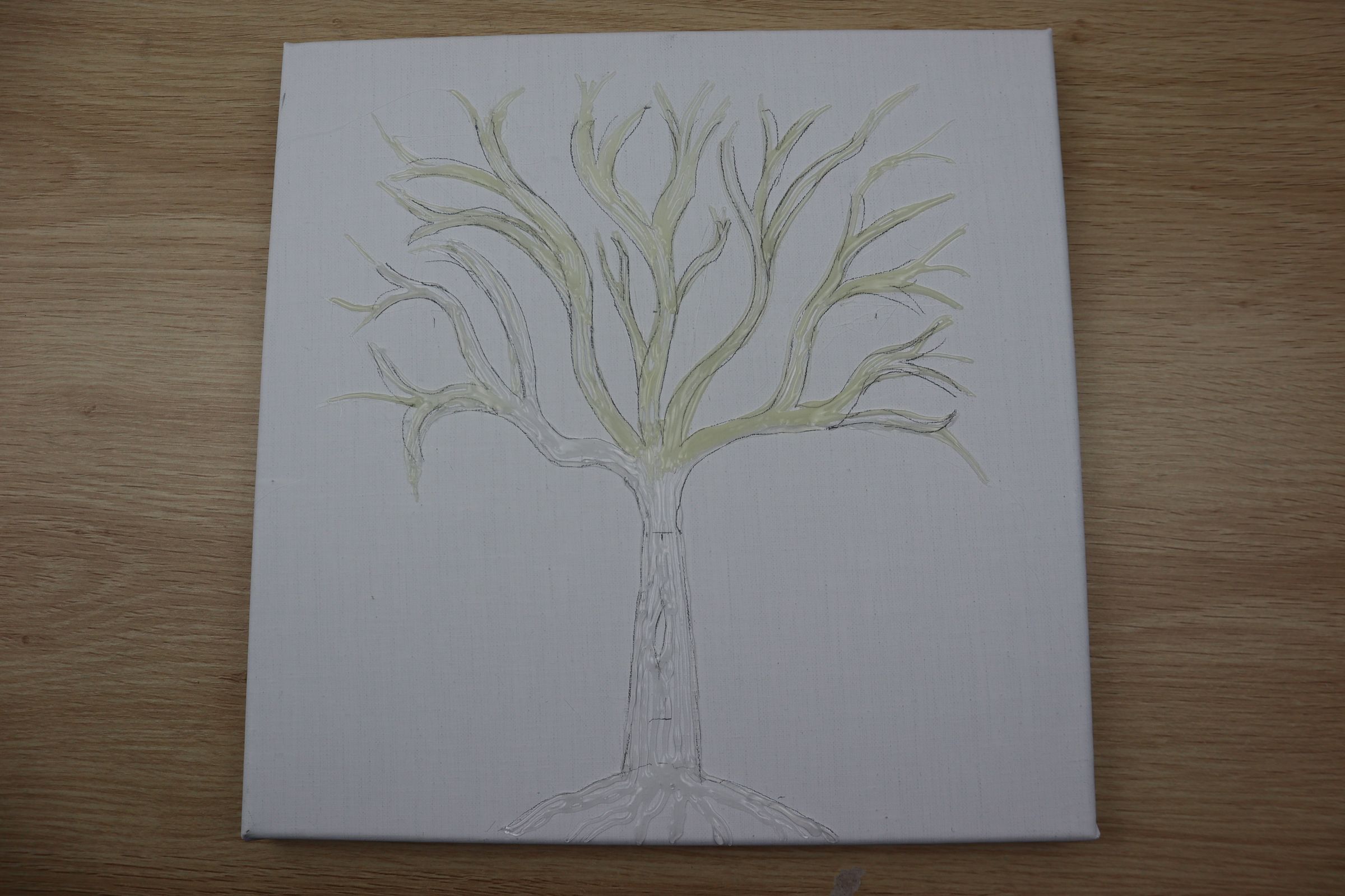 Easy Hot Glue Tree Canvas : 5 Steps (with Pictures) - Instructables