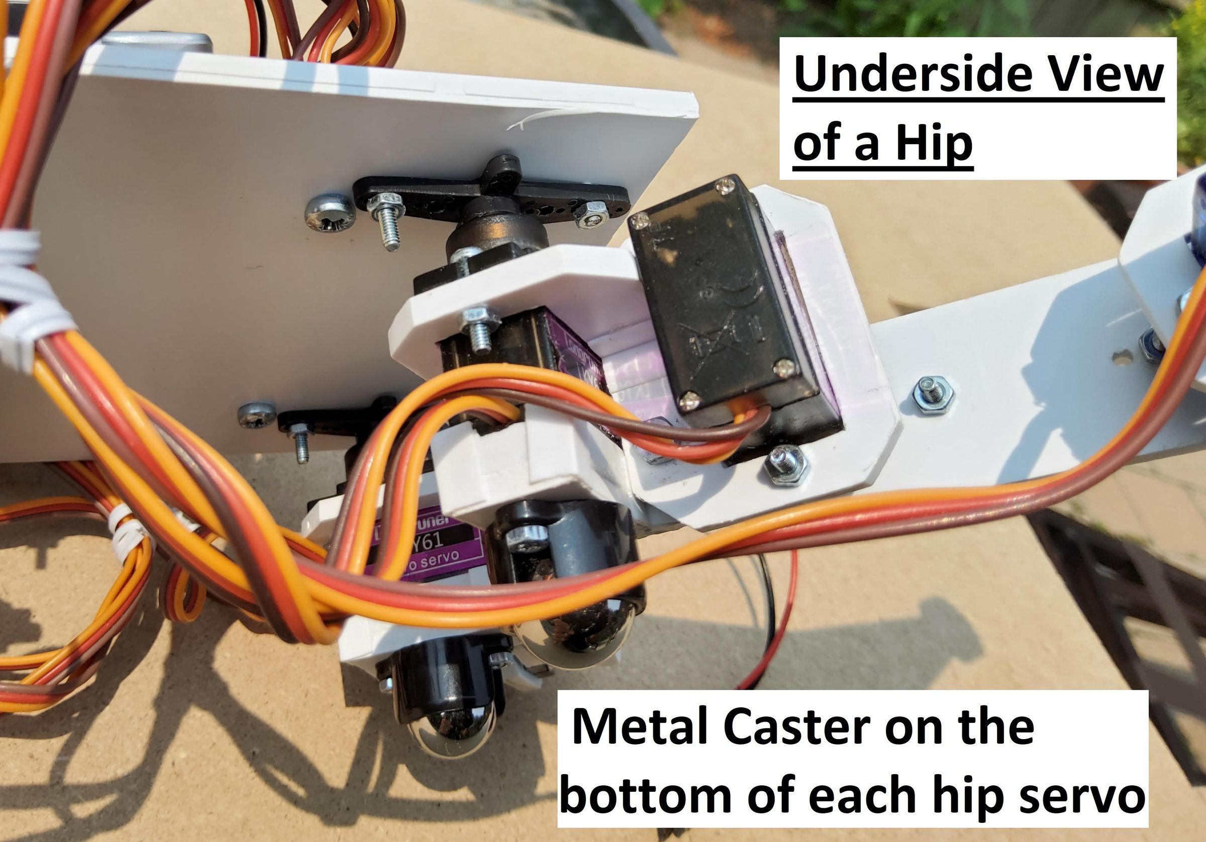 Arduino Quadruped Robot: Walks, Skims & Grips : 13 Steps (with Pictures ...