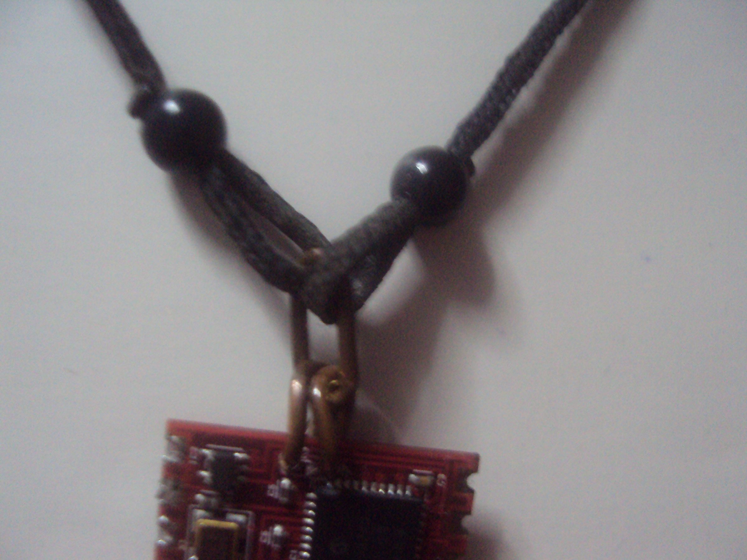 RF-IC Necklace - Instructables