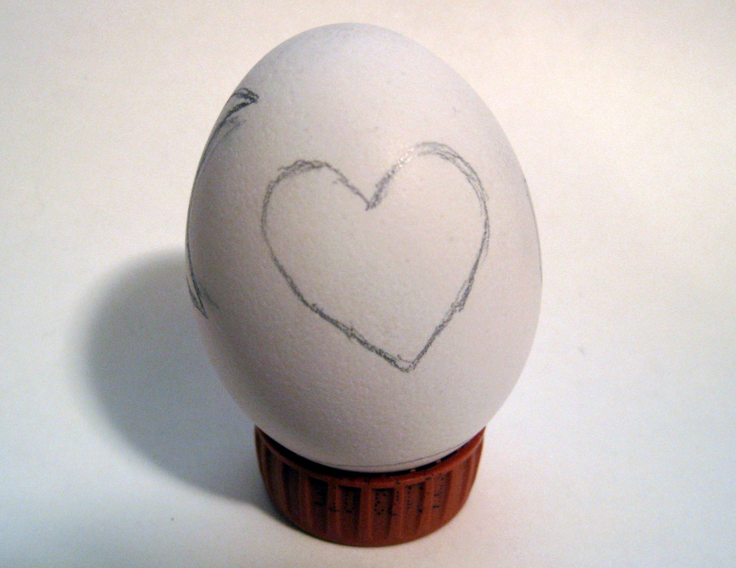 Etched Eggshell Votive Shadow Lamp : 7 Steps - Instructables