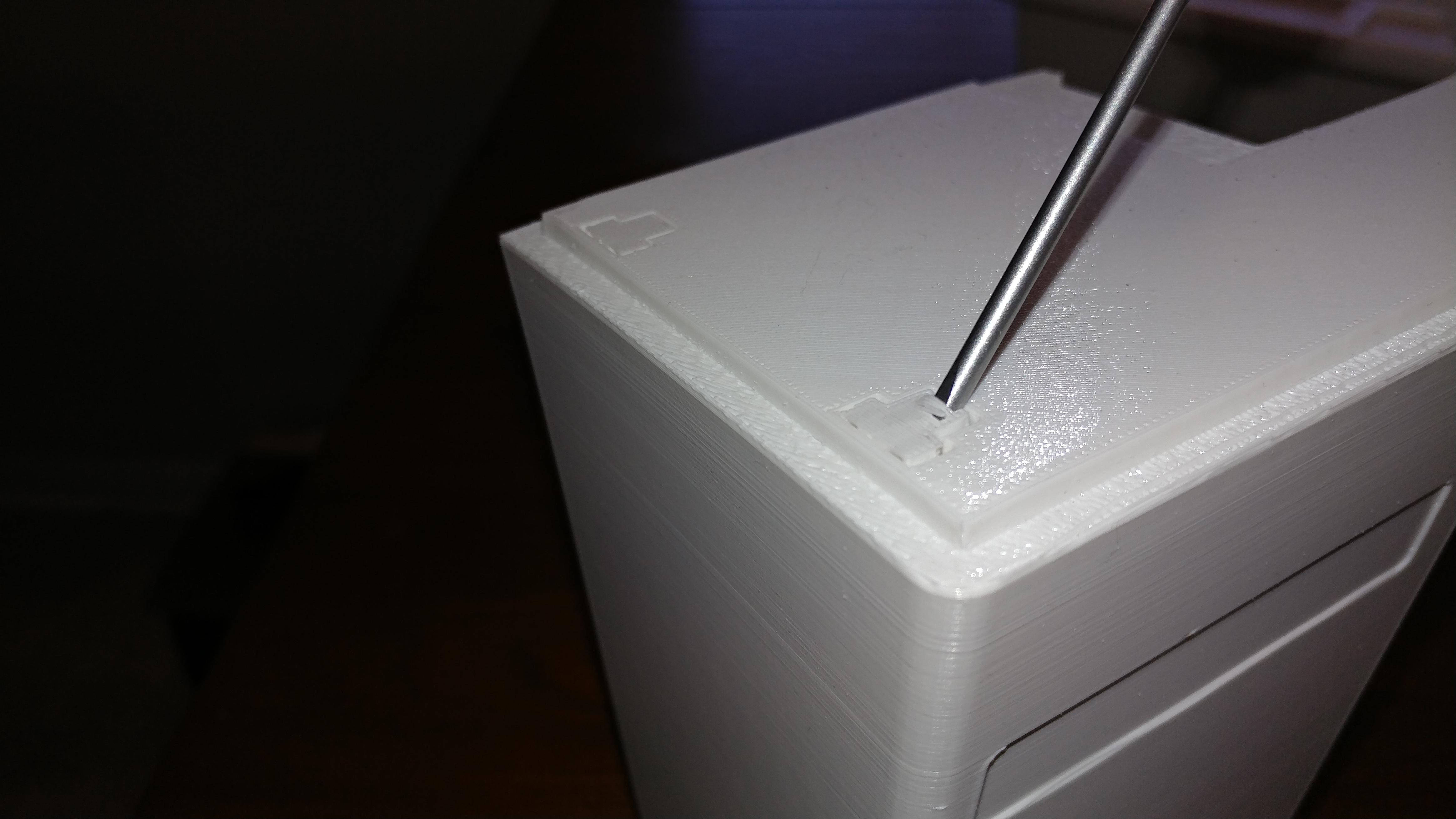 2:3 Scale VT100 Terminal Reproduction Facade Build : 7 Steps (with ...