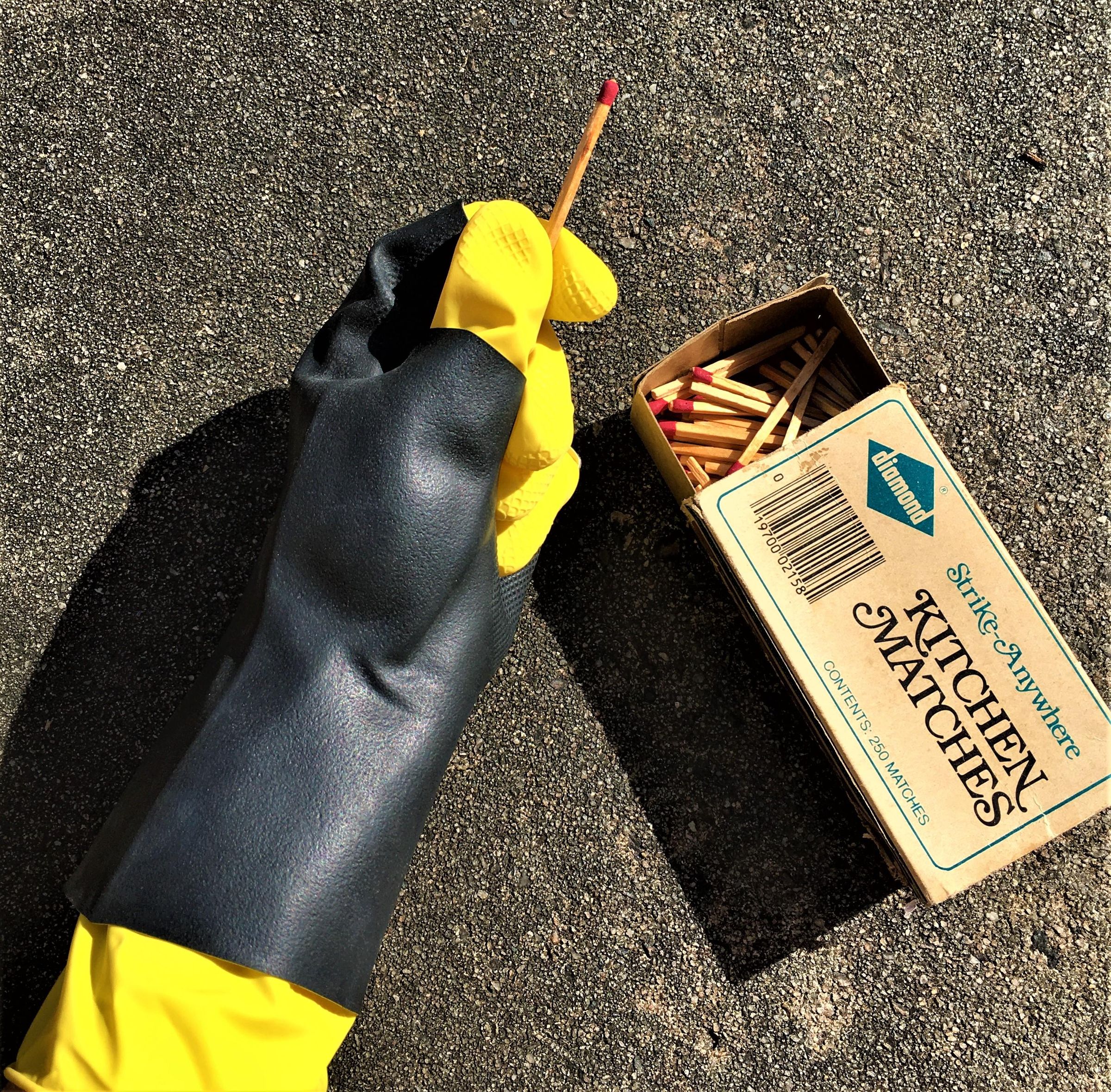 Team Fortress 2-Pyro's Gloves : 4 Steps - Instructables