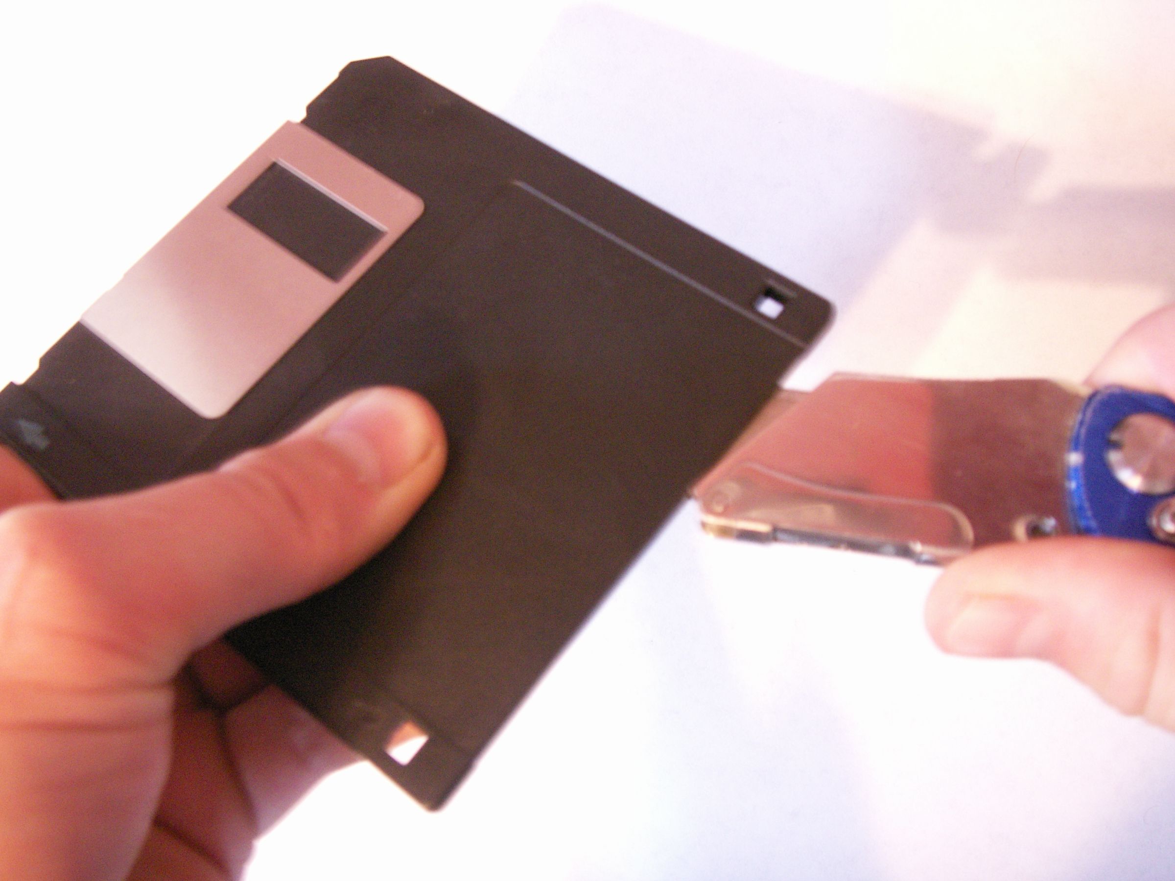 Secret Floppy Disk Password Storage. : 7 Steps - Instructables