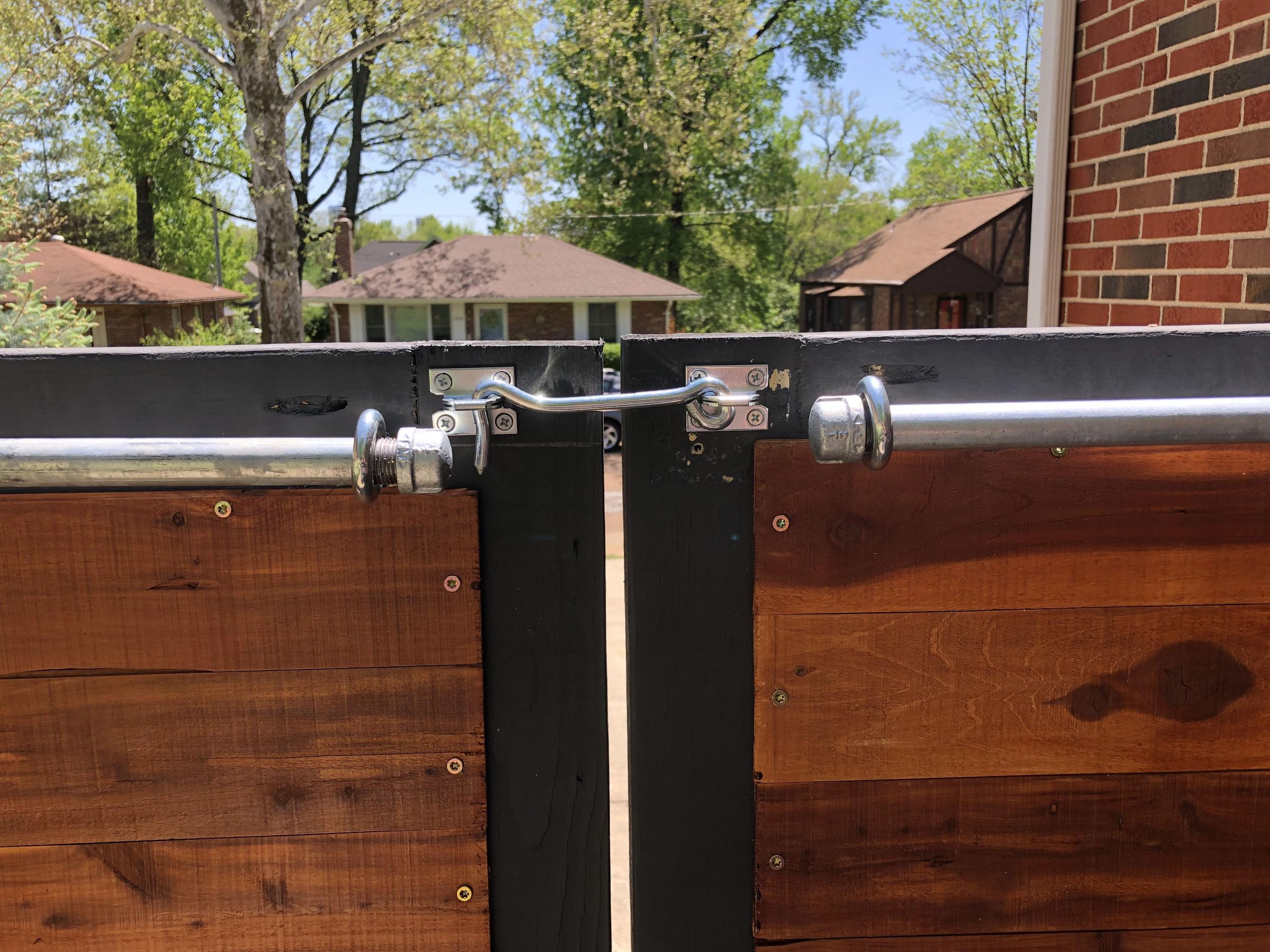 Modern Double Sliding Gate : 11 Steps (with Pictures) - Instructables