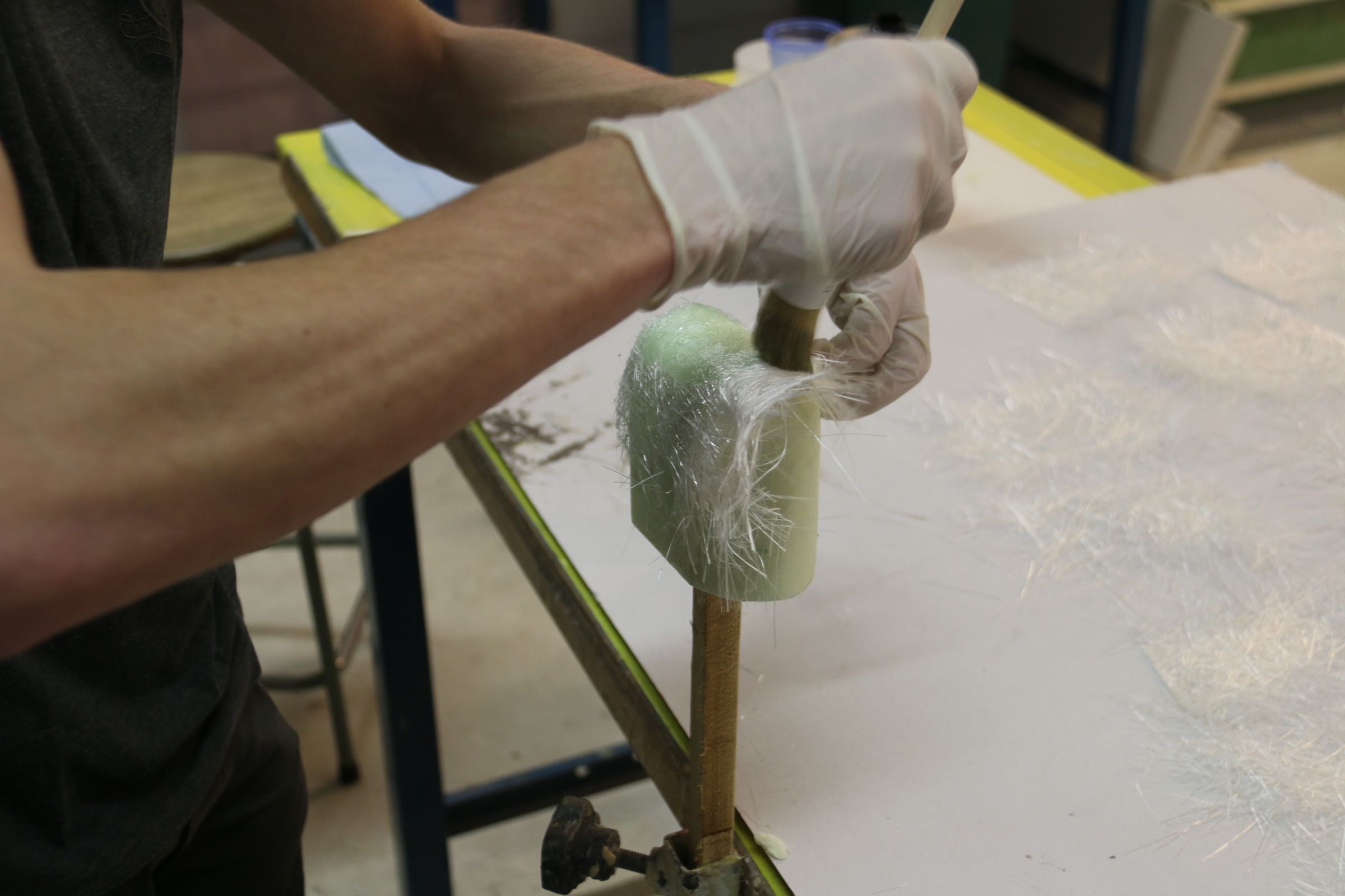 Fiberglass Shell Werplaats IDC : 15 Steps (with Pictures) - Instructables