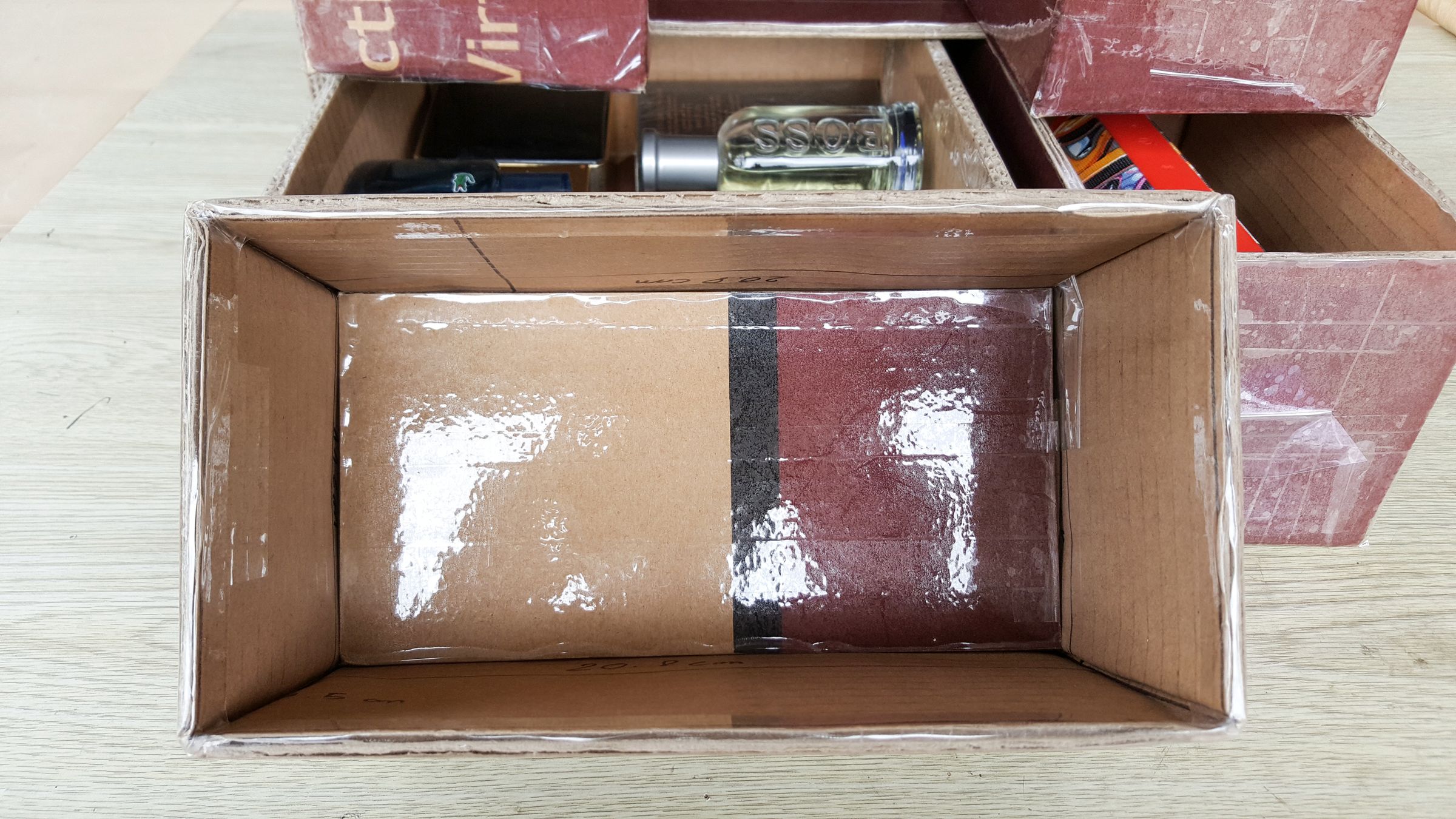 DIY - Storage Box With Cardboard : 4 Steps - Instructables
