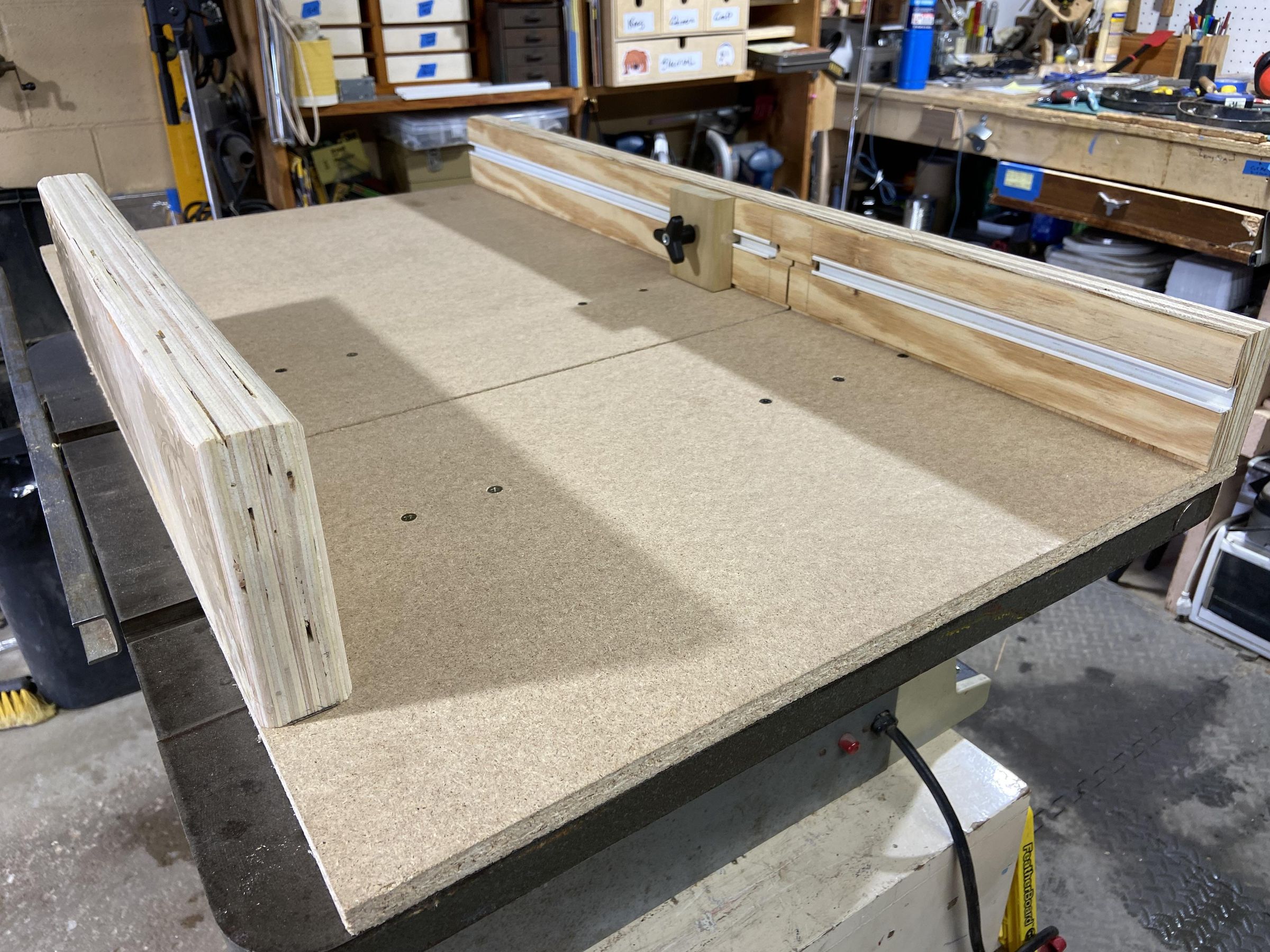 Table Saw Crosscut Sled With...IKEA Hardware?? : 8 Steps (with Pictures ...