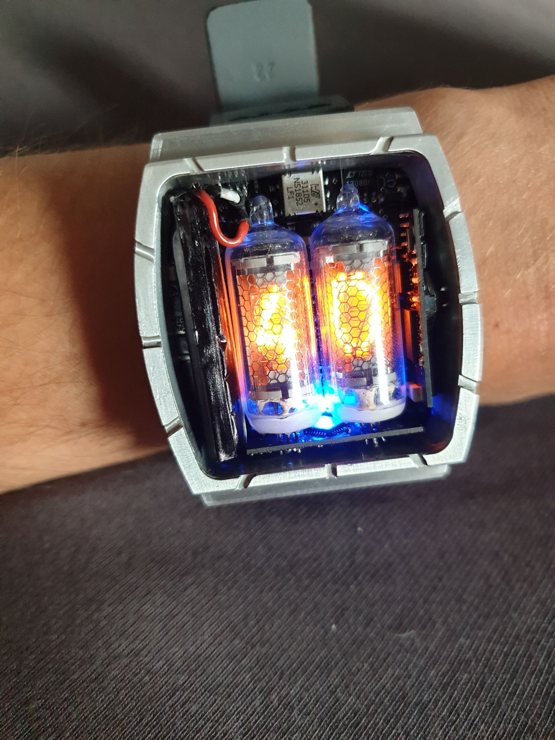 Nixietube Wristwatch : 6 Steps (with Pictures) - Instructables
