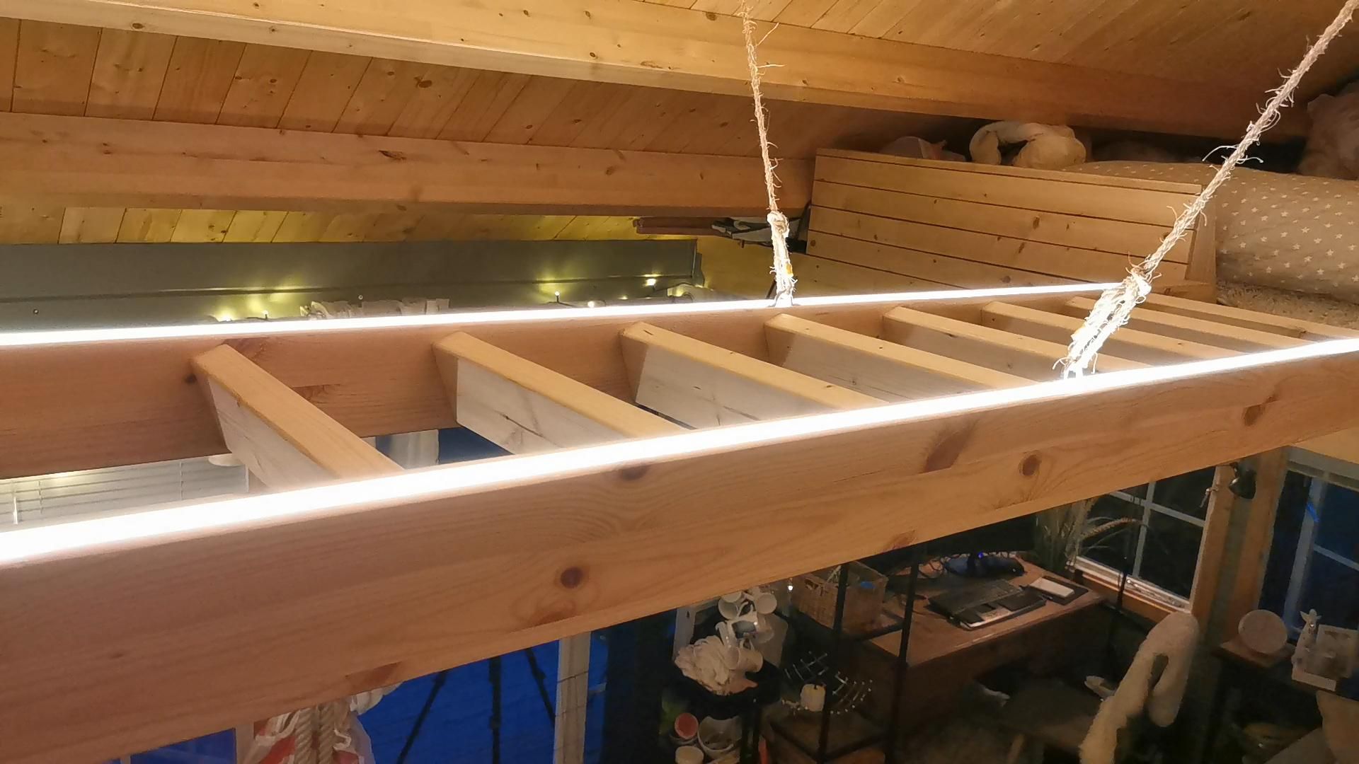 Levitating Ladder Lamp : 7 Steps (with Pictures) - Instructables