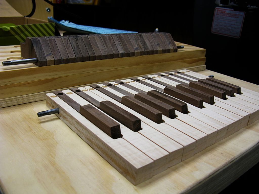 How to Make a Piano Keyboard : 18 Steps (with Pictures) - Instructables