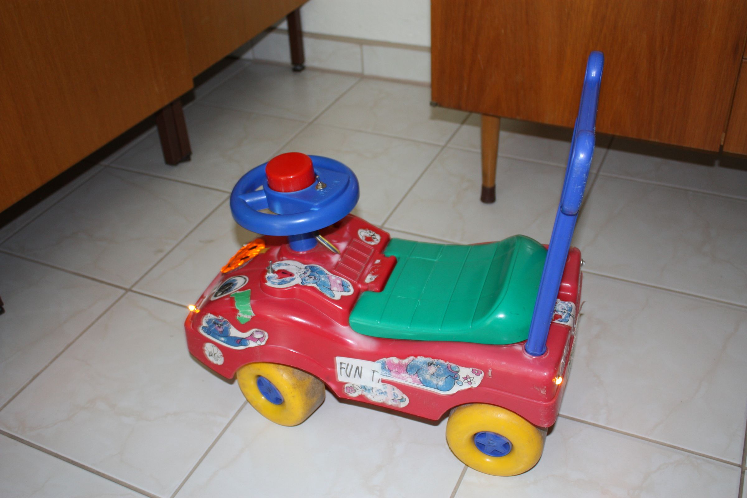 Car for Kids With Direction Indicators : 4 Steps (with Pictures ...