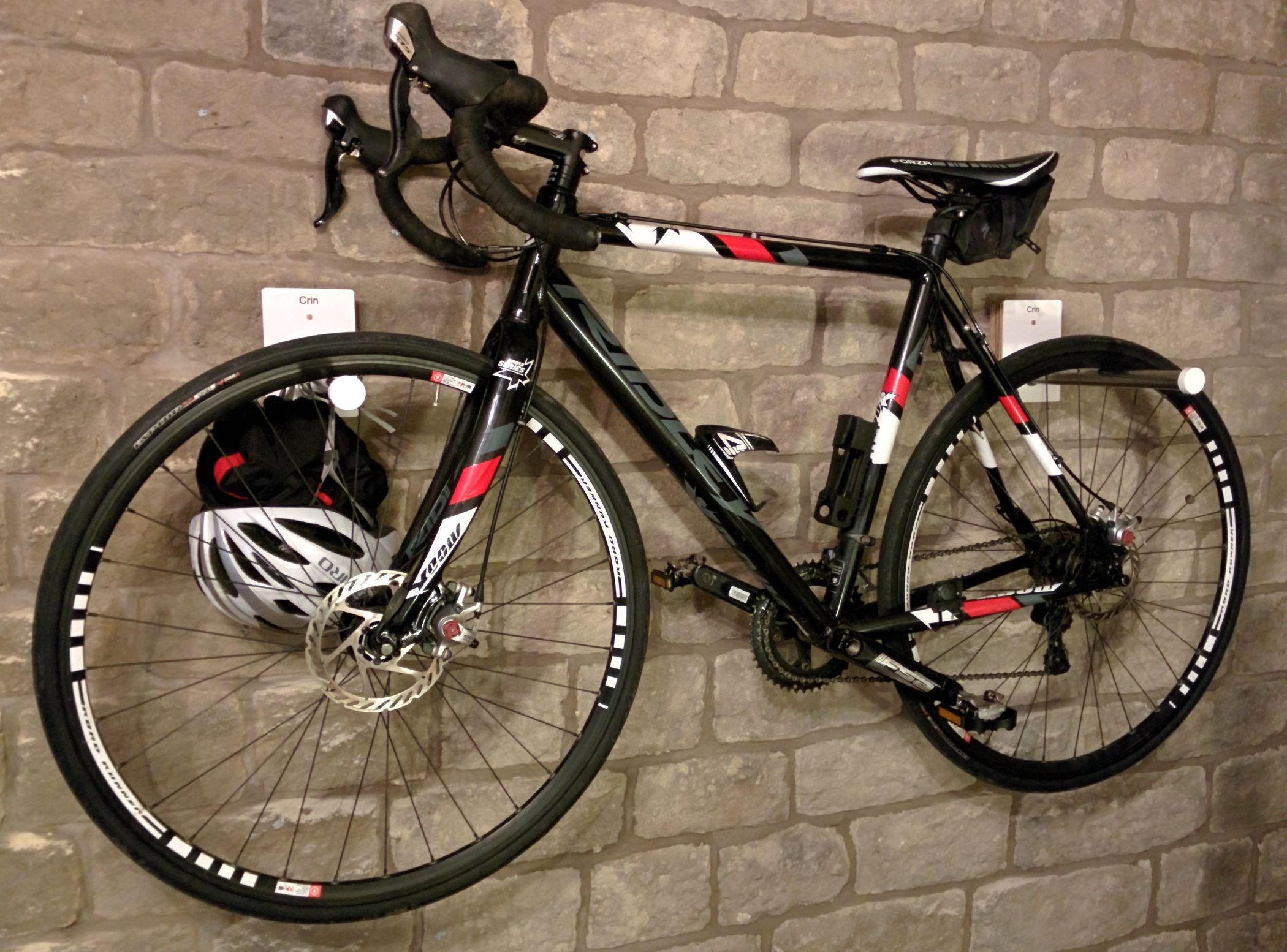 Bicycle Wall Mount : 8 Steps - Instructables