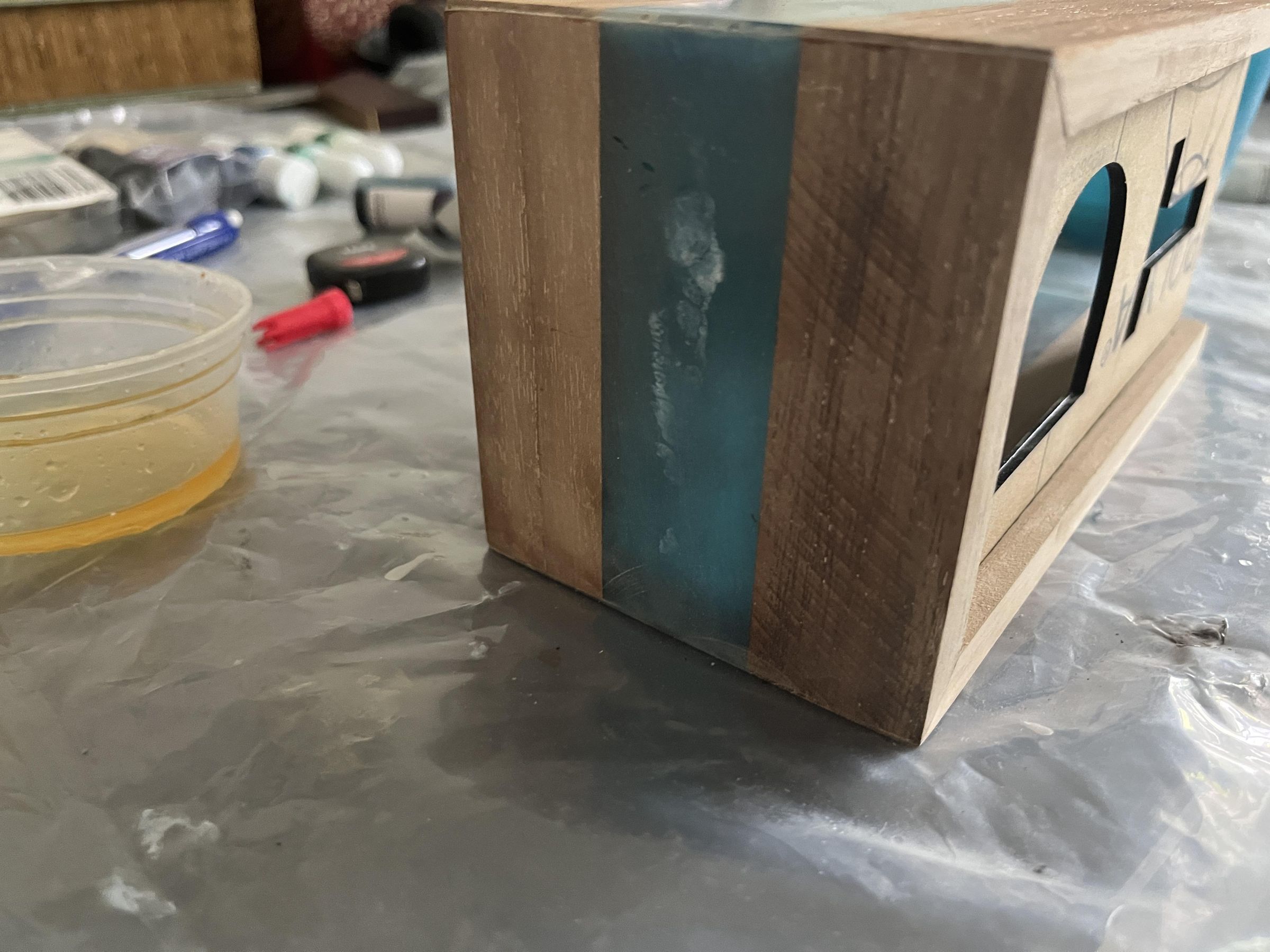 Epoxy Resin LED Lamp : 7 Steps - Instructables