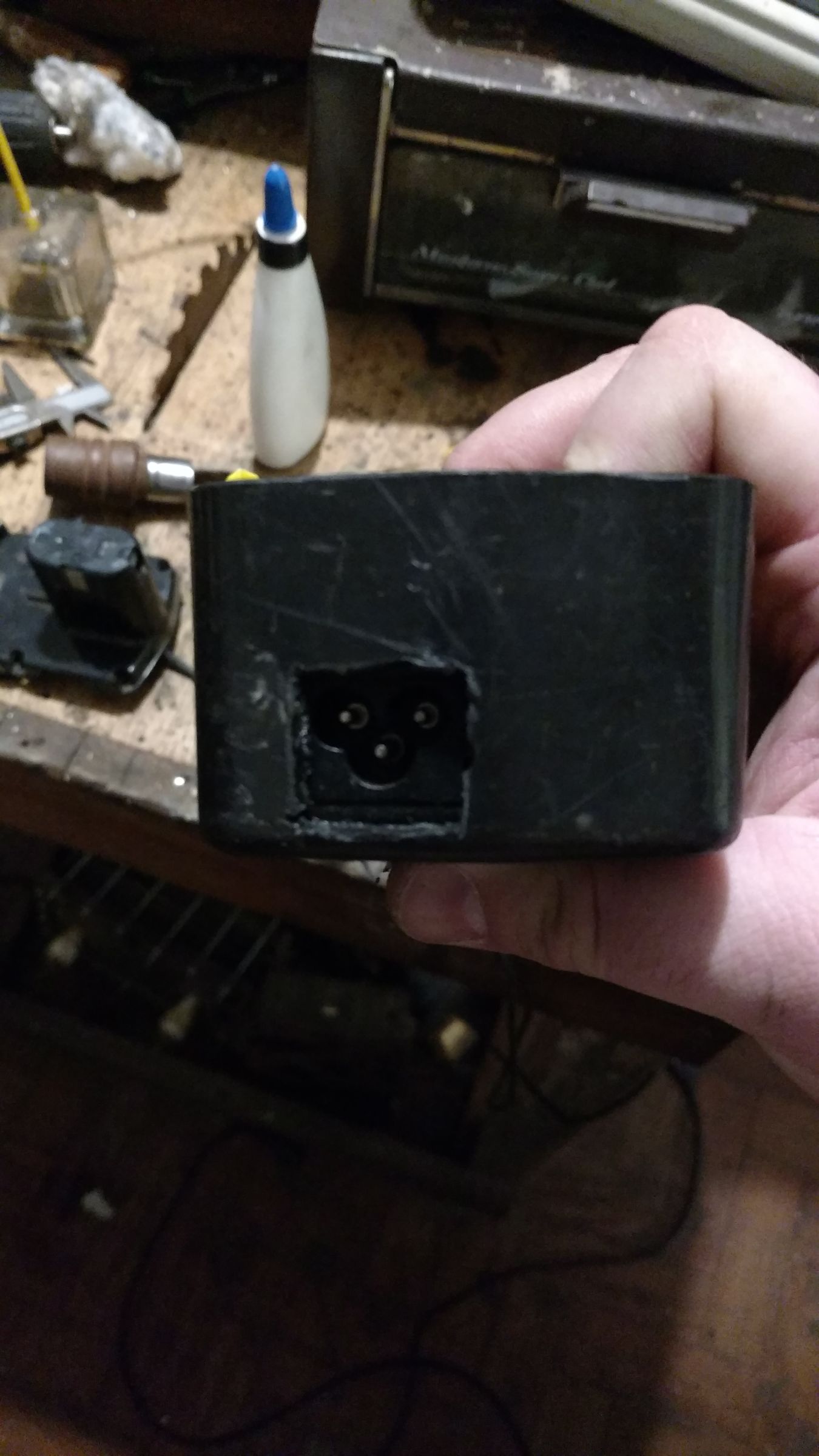 Save Old Cordless Drill With a Old Laptop Power Supply : 9 Steps (with ...