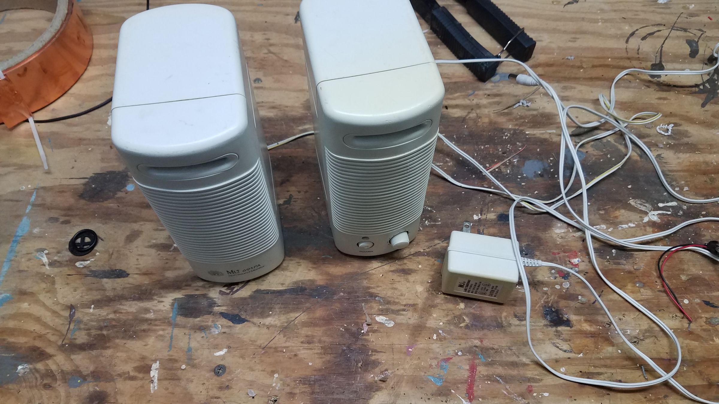 Portable PC Speaker Box - Instructables